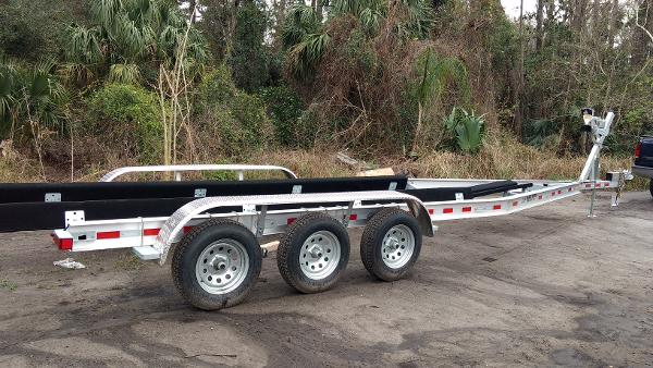 New 2026 LOAD RITE TRAILERS 5S-AC32R10400102TB3 Aluminum Triple Torsion ...