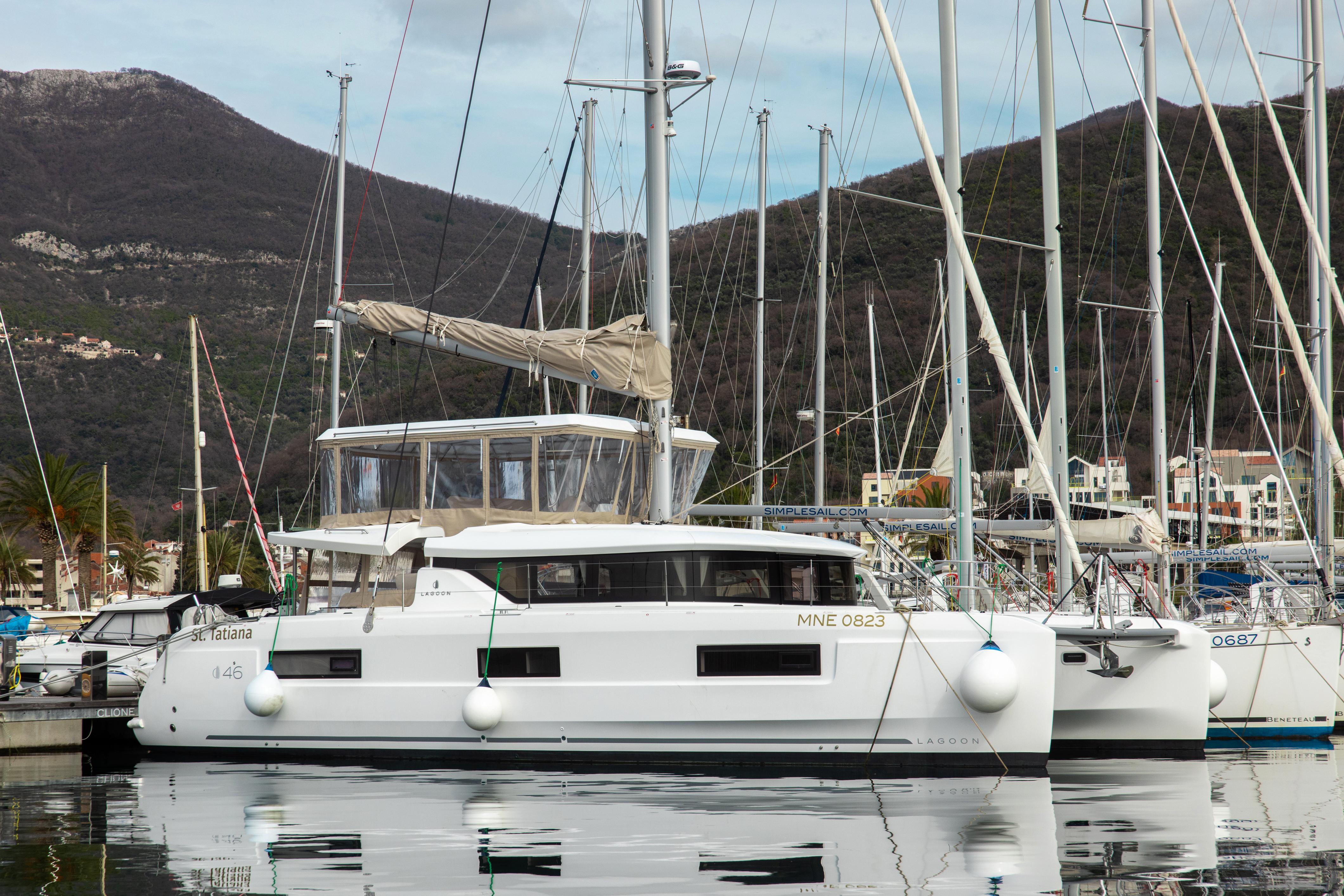 Used 2022 Lagoon 46 | Youboat