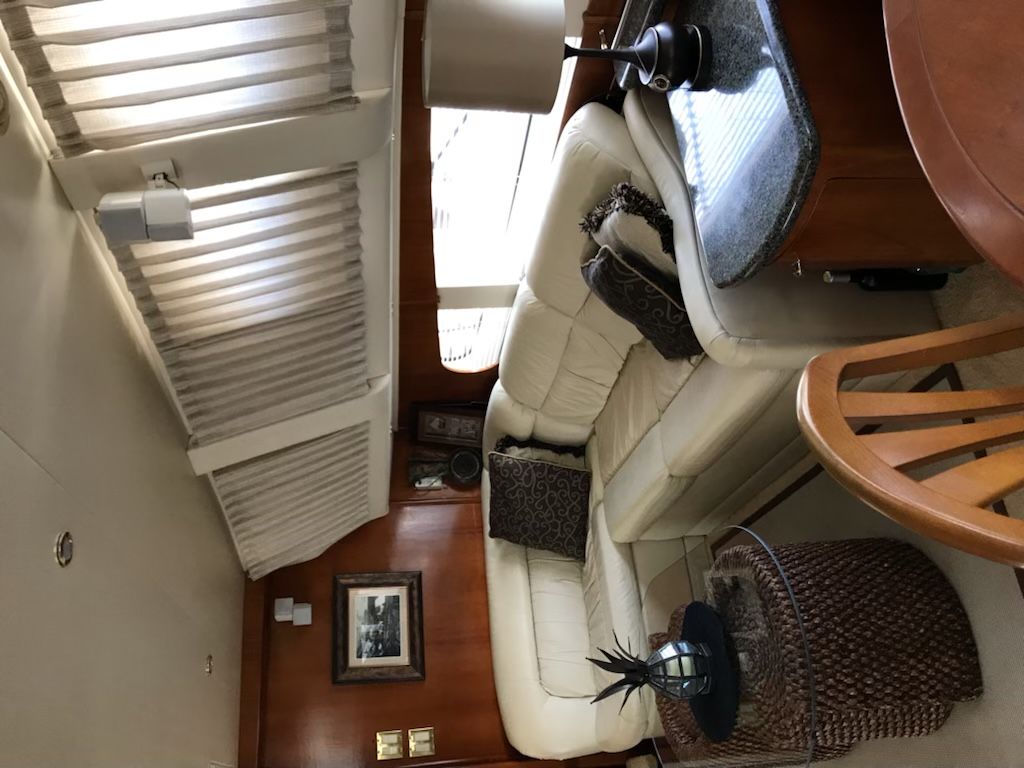 2000 Carver 506 Motor Yacht - Weber Yachts