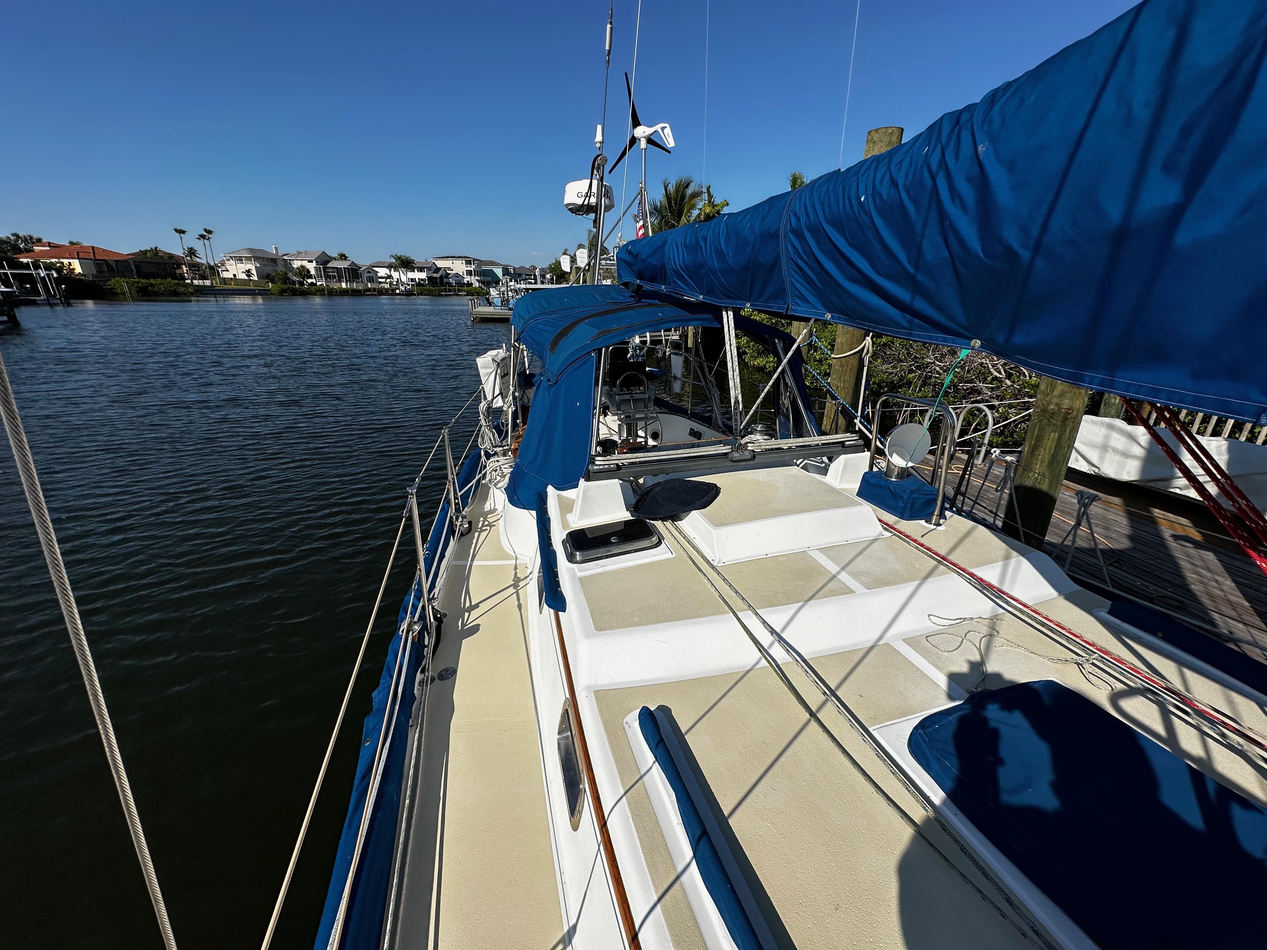 1993 Cabo Rico 38 Sloop for sale - YachtWorld