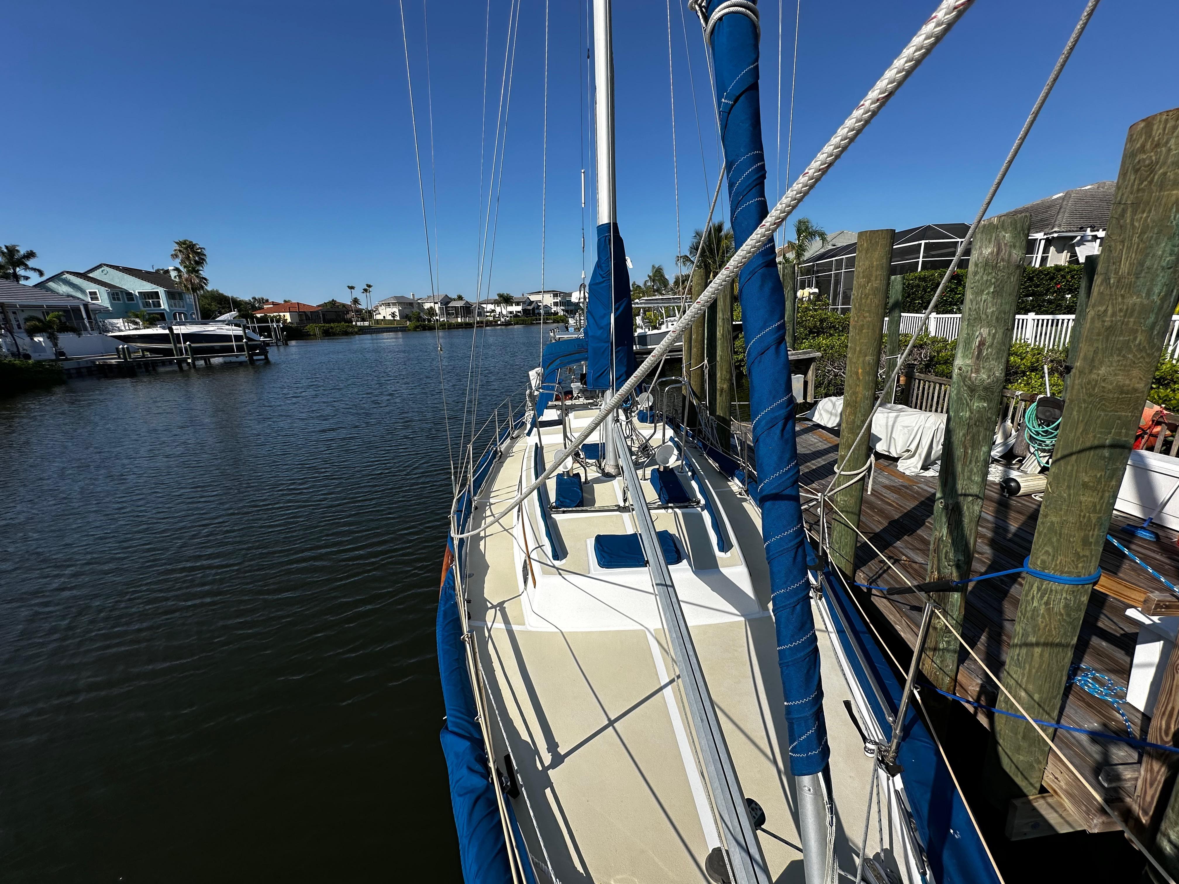1993 Cabo Rico 38 Sloop for sale - YachtWorld