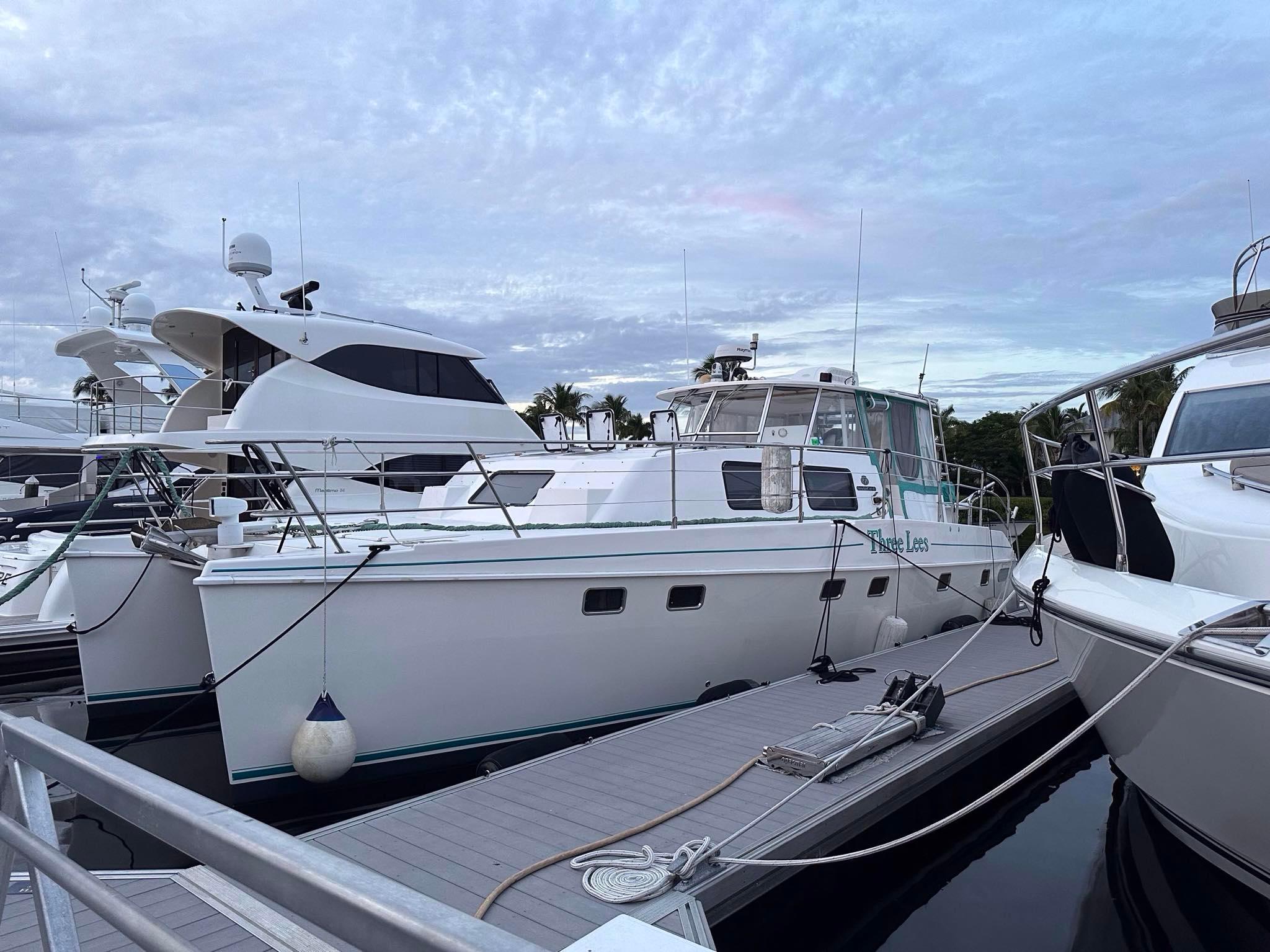 Used 2006 Endeavour Catamaran 44 TrawlerCat - Florida | TopBoats