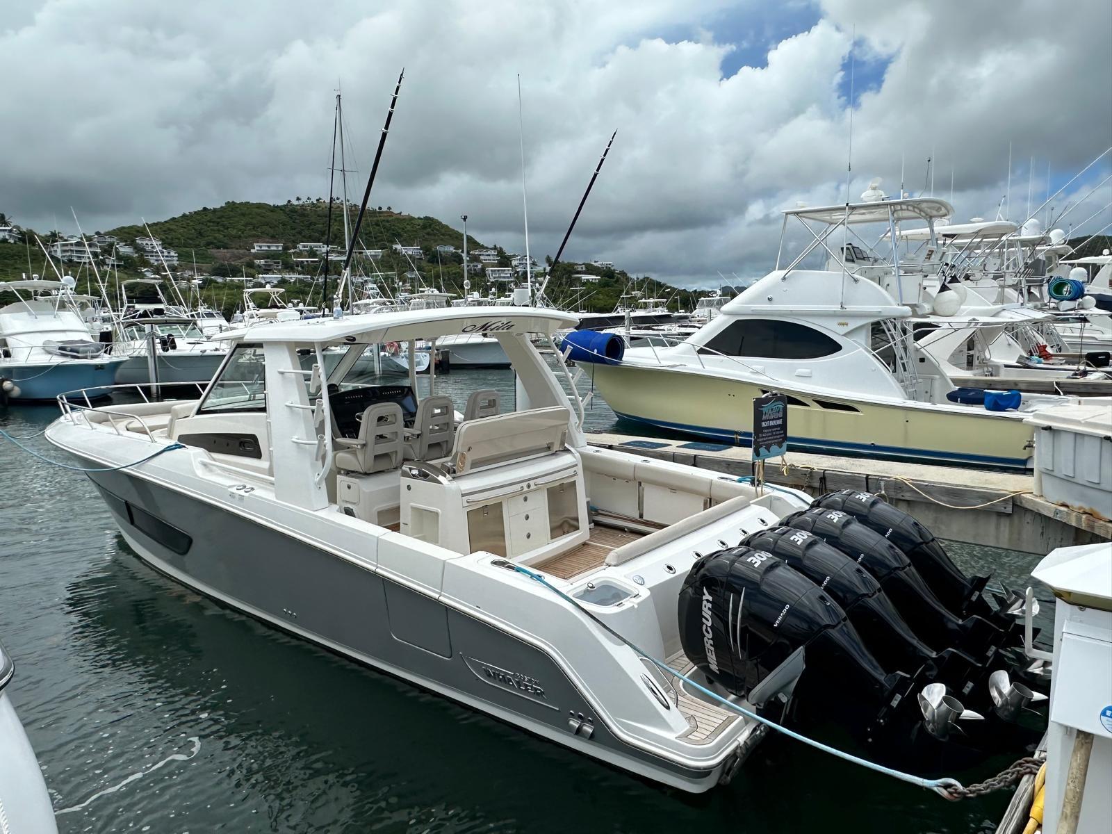 2015 Boston Whaler 420 Outrage Center Console for sale - YachtWorld