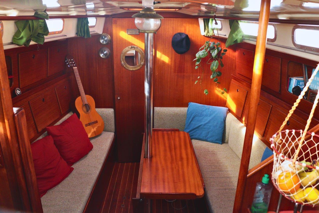 Contest 32 CS | 1978 | 10m | Boatshop24