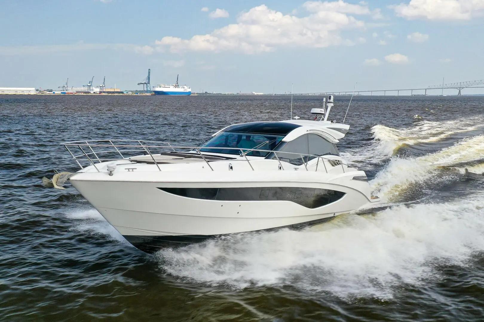 2020 Galeon 485 HTS Express Cruiser for sale - YachtWorld