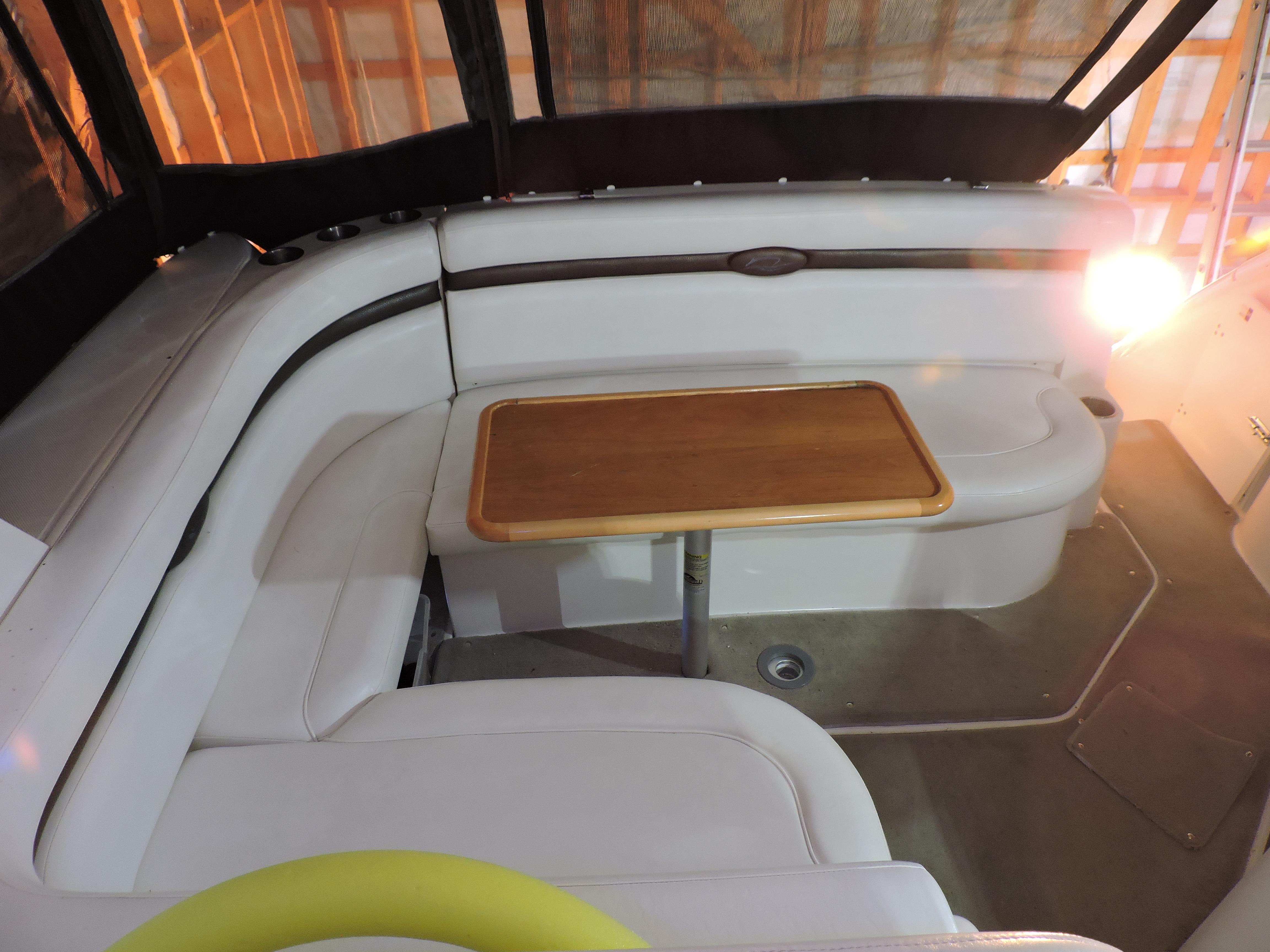 2009 Rinker 360 Express Cruiser Cruiser for sale - YachtWorld