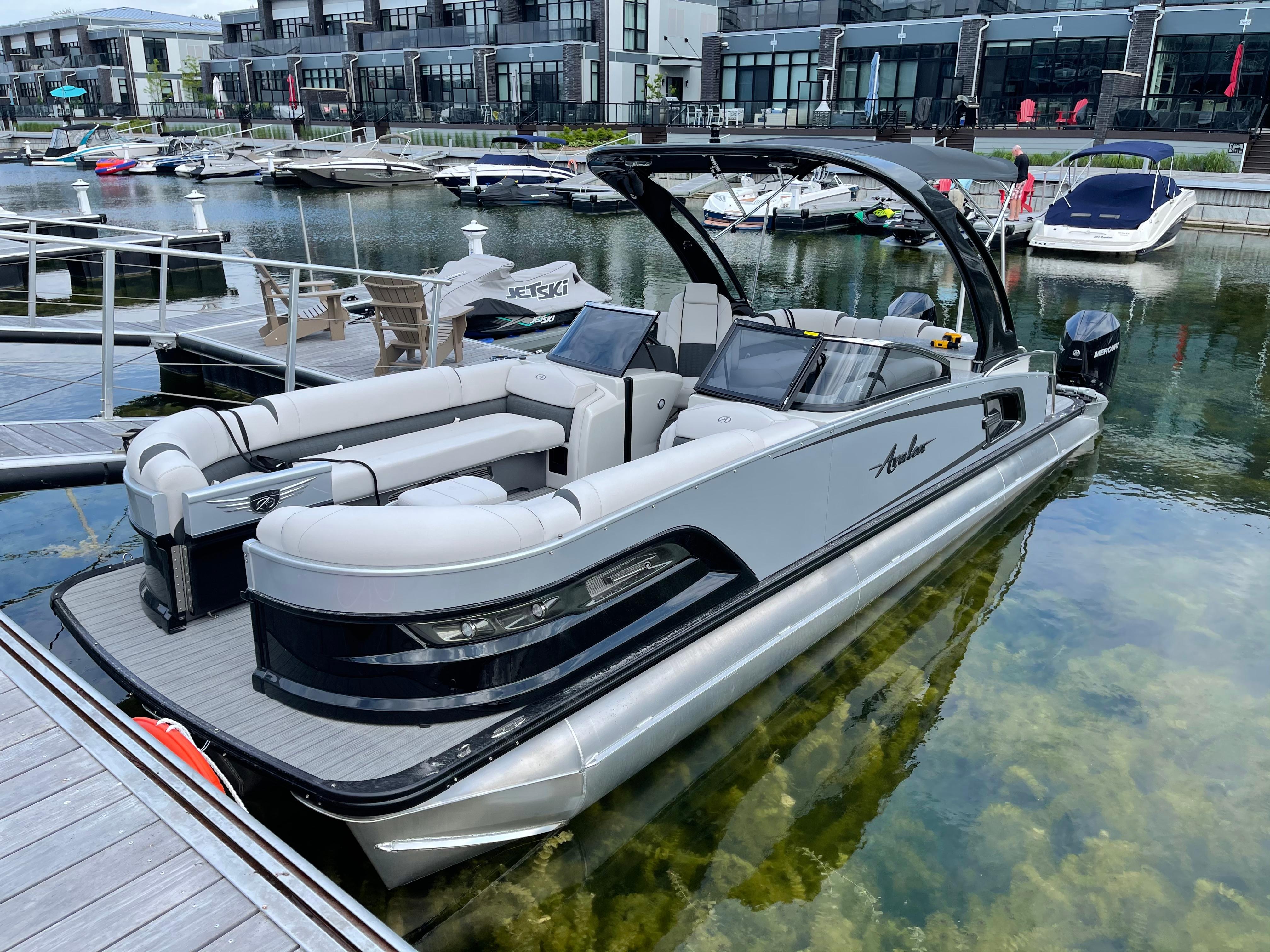 Used Avalon Pontoon Excalibur 27 Foot boats for sale | YachtWorld