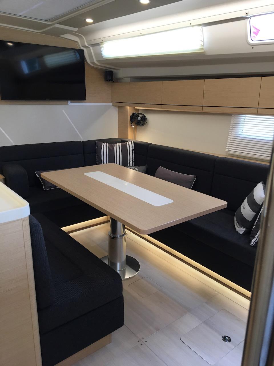 2019 Hanse 508 Cruiser for sale - YachtWorld