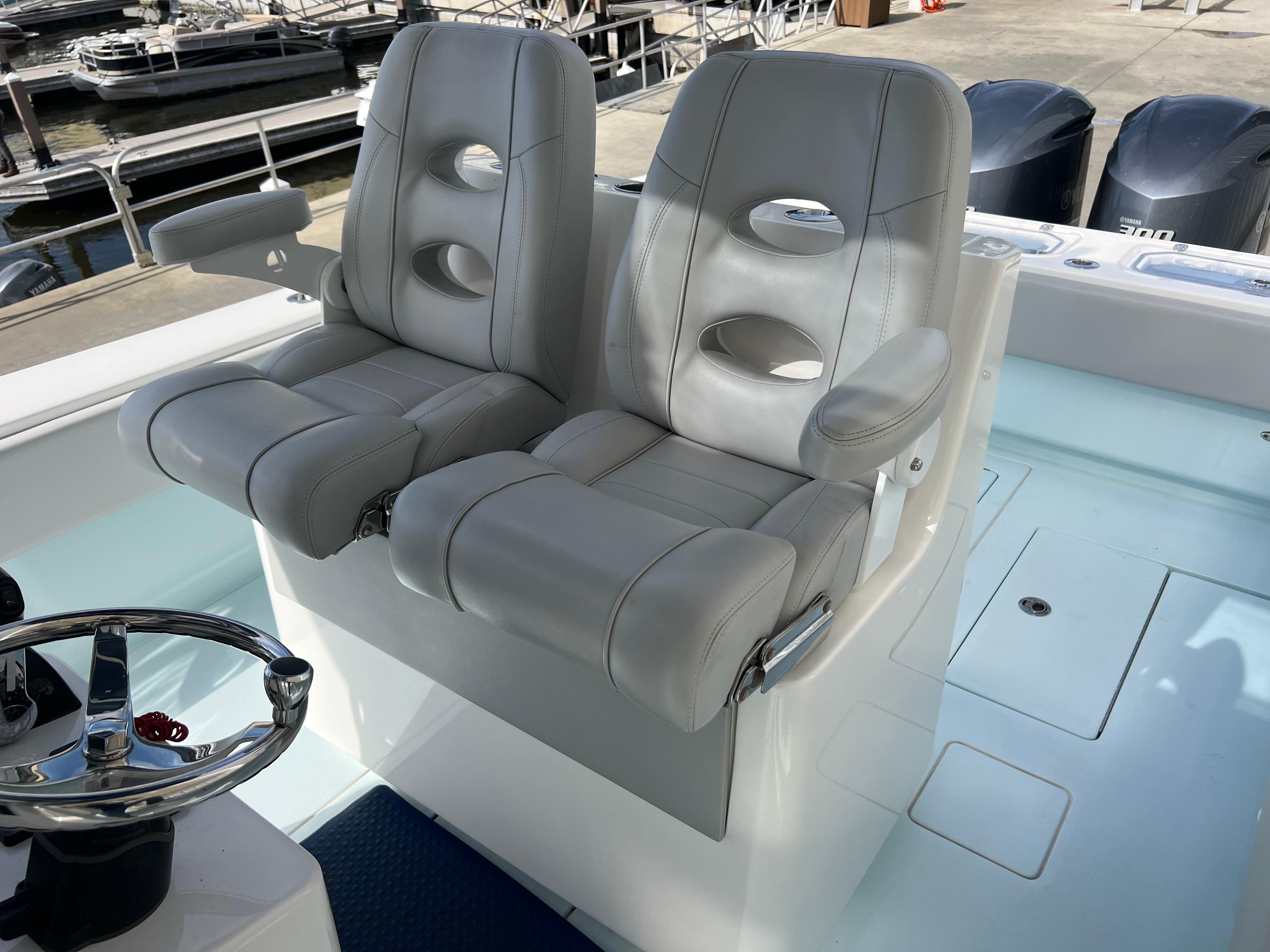 2020 Contender 32 ST Center Console for sale - YachtWorld