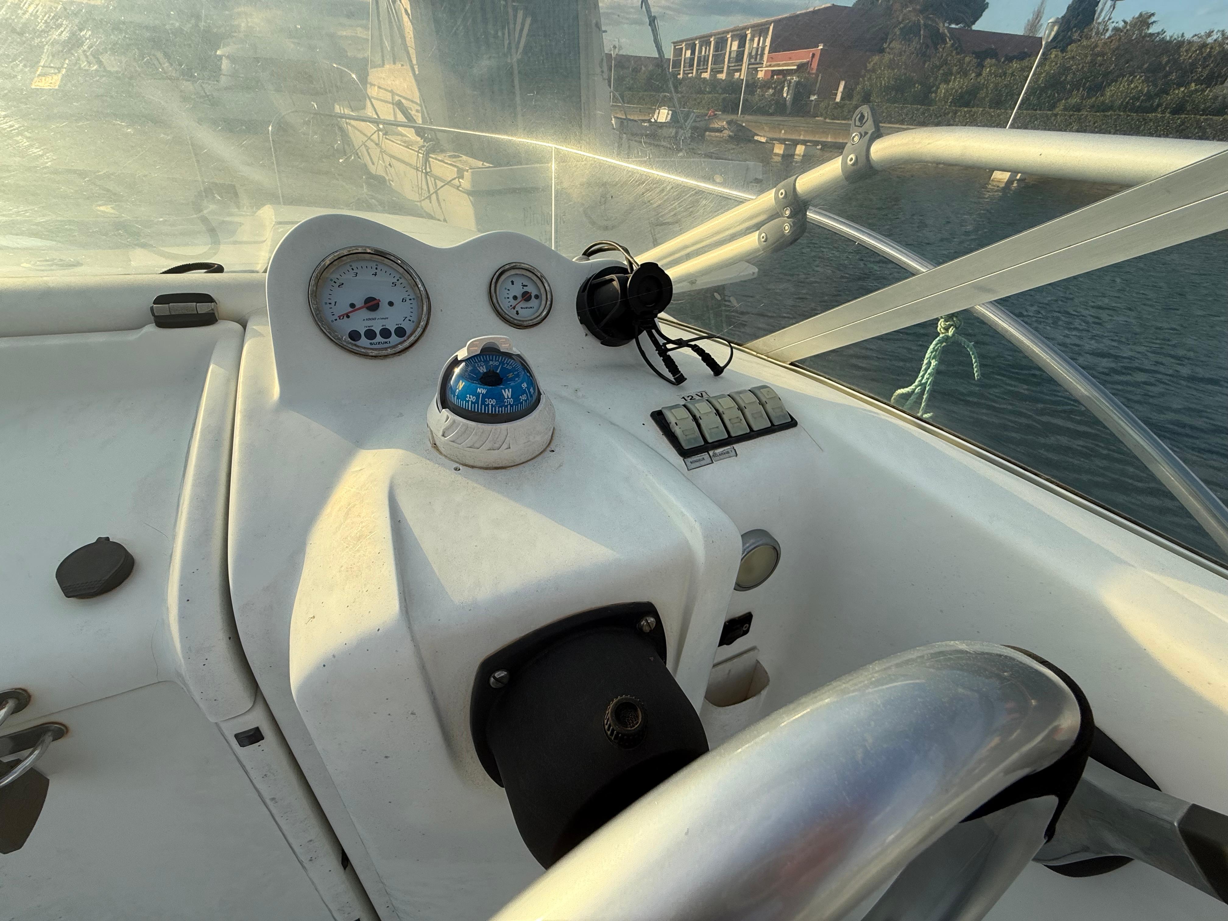 Occasion 2005 Beneteau Flyer 650 Cabin - Hérault ( 34 ) | Youboat