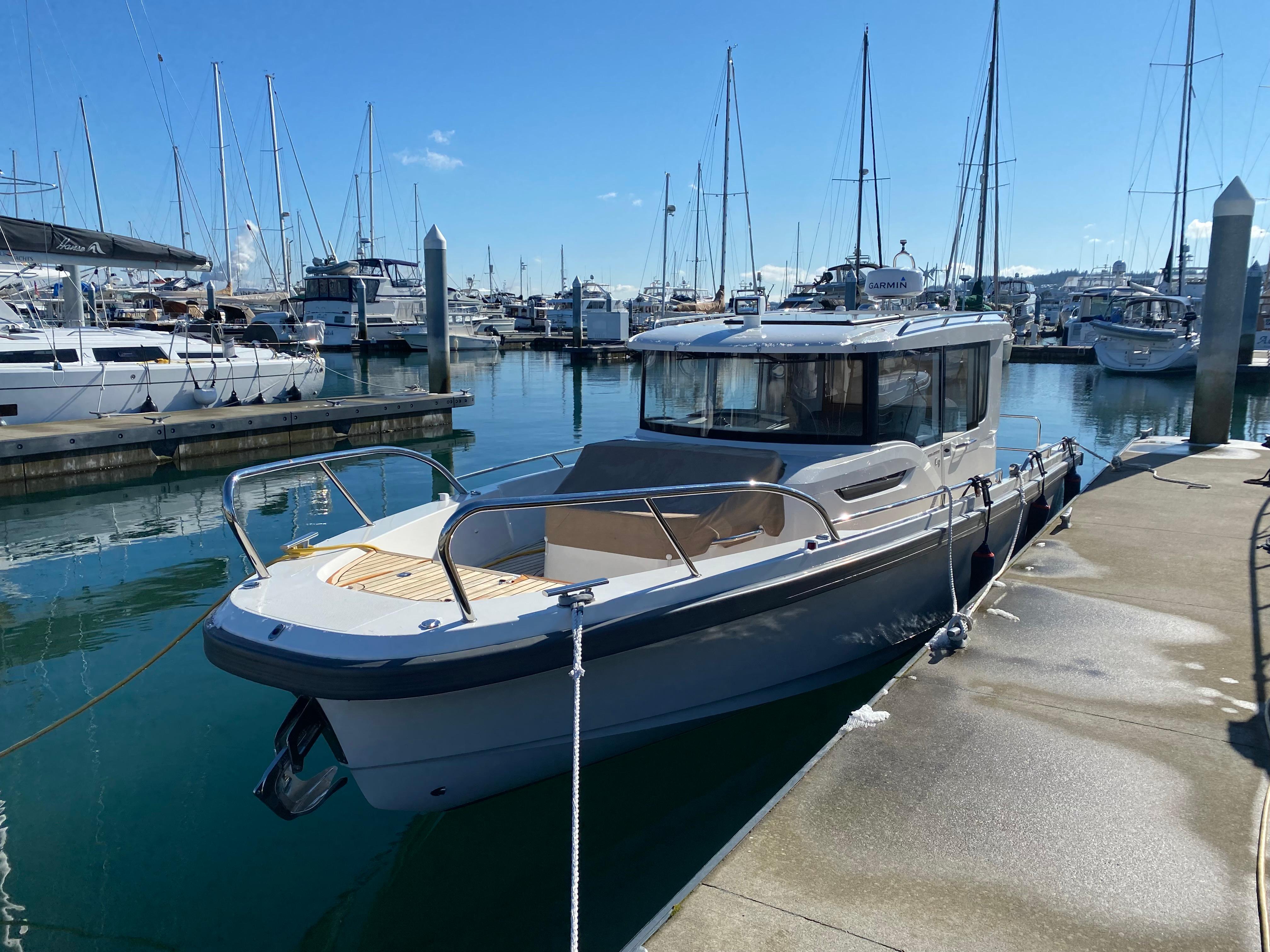 2019 Nimbus C9 Express Cruiser for sale - YachtWorld