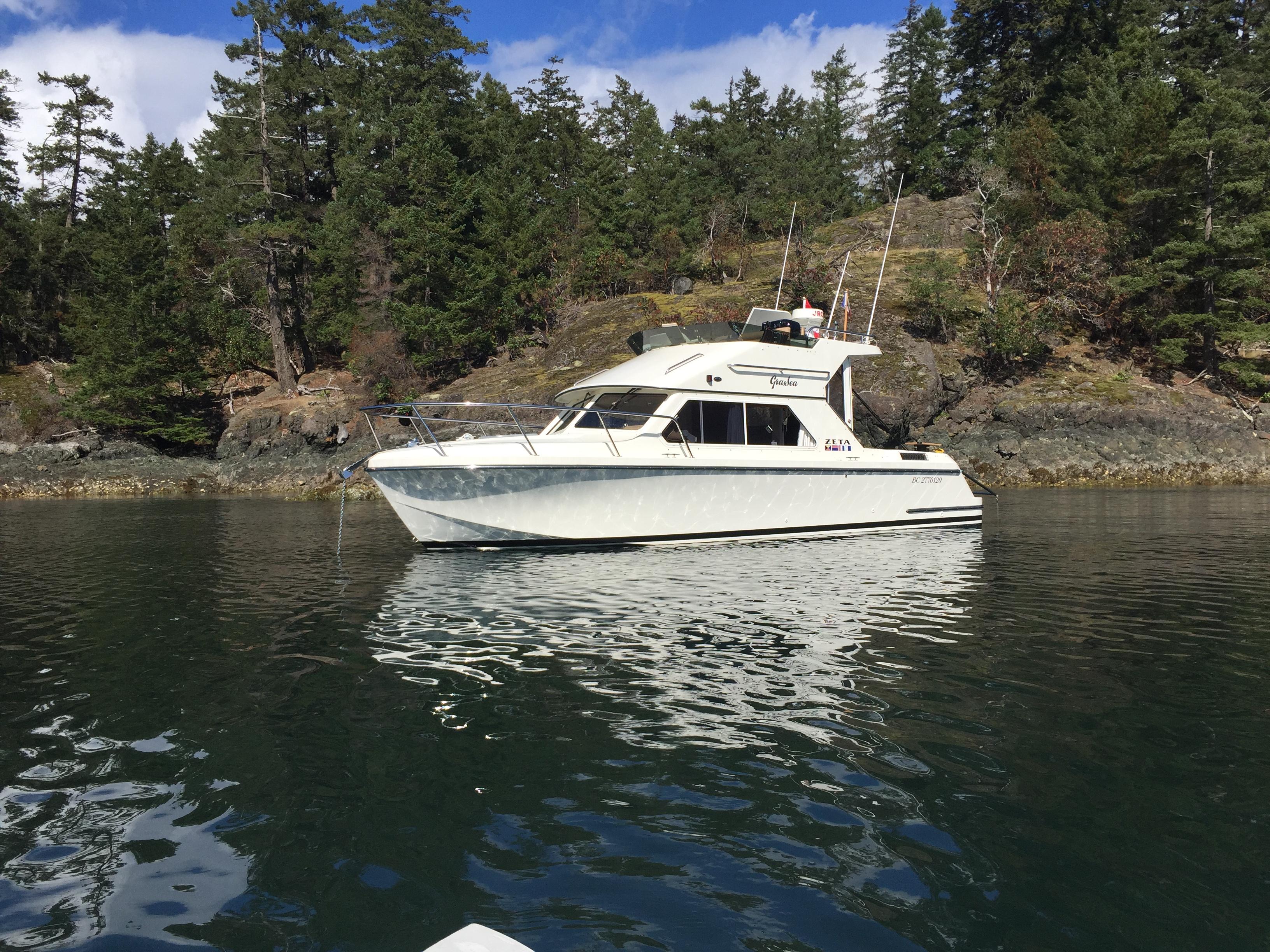 2005 Zeta 30 Flybridge Cruiser Flybridge Boot Kaufen - YachtWorld