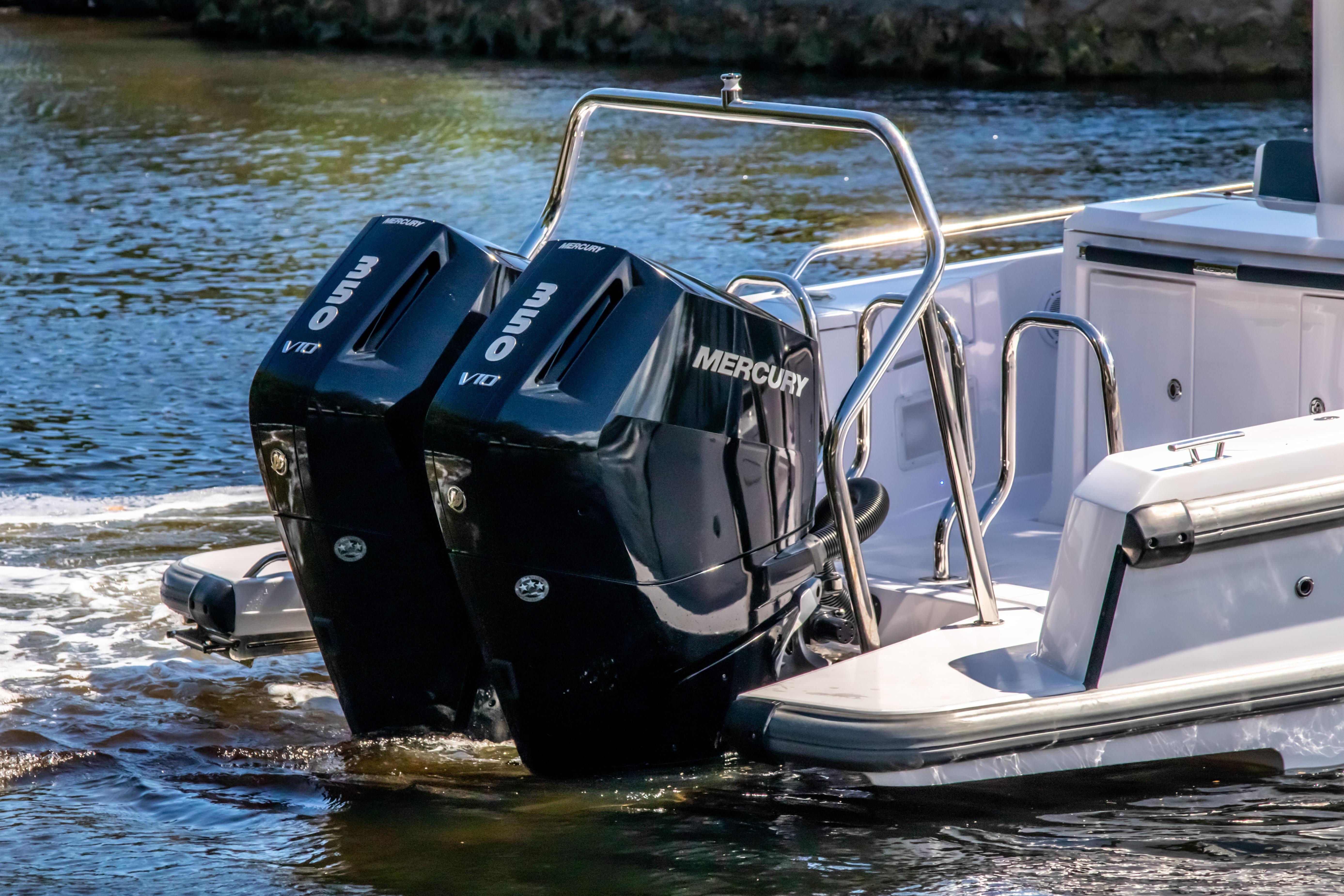 New 2024 Axopar 37 Sun-Top - Florida | TopBoats