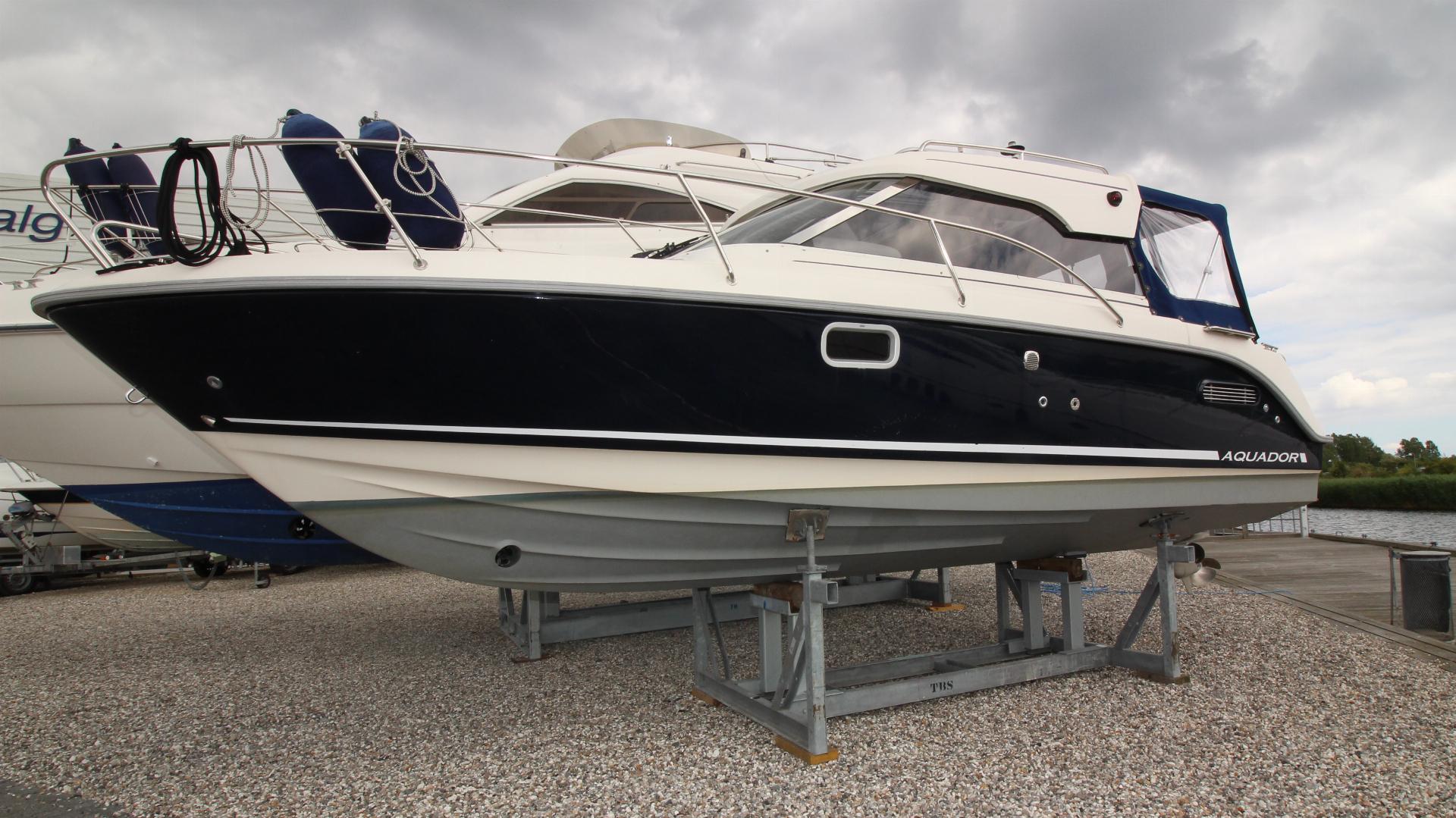 Aquador 23 HT | 7m | 2011 | Boats and Outboards