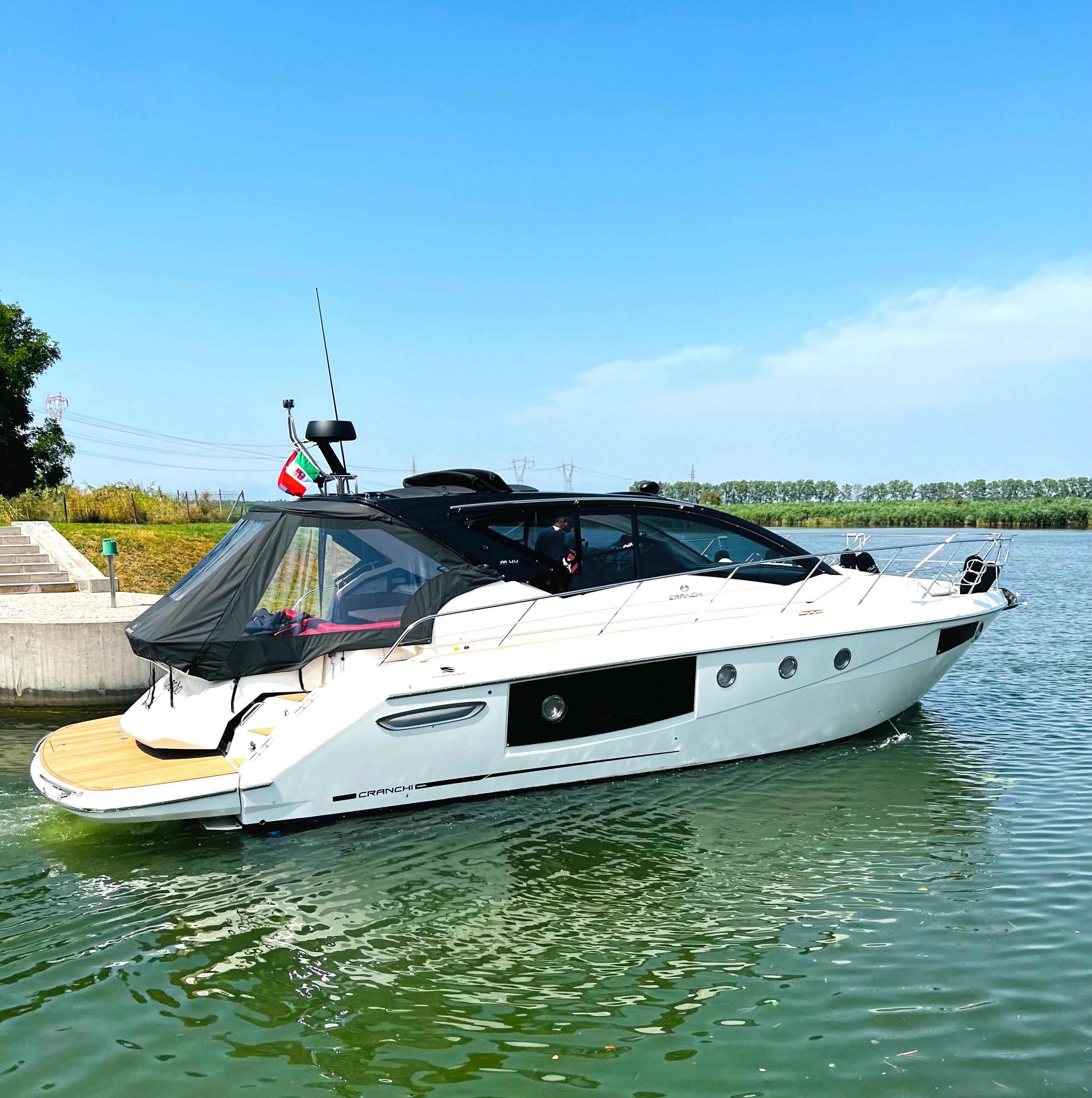 New 2024 Cranchi M44 HT | TopBoats