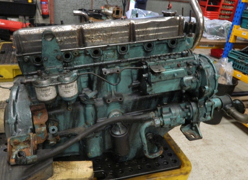 2021 Ford Sabre 212 Marine Diesel Engine Breaking For Spares ...