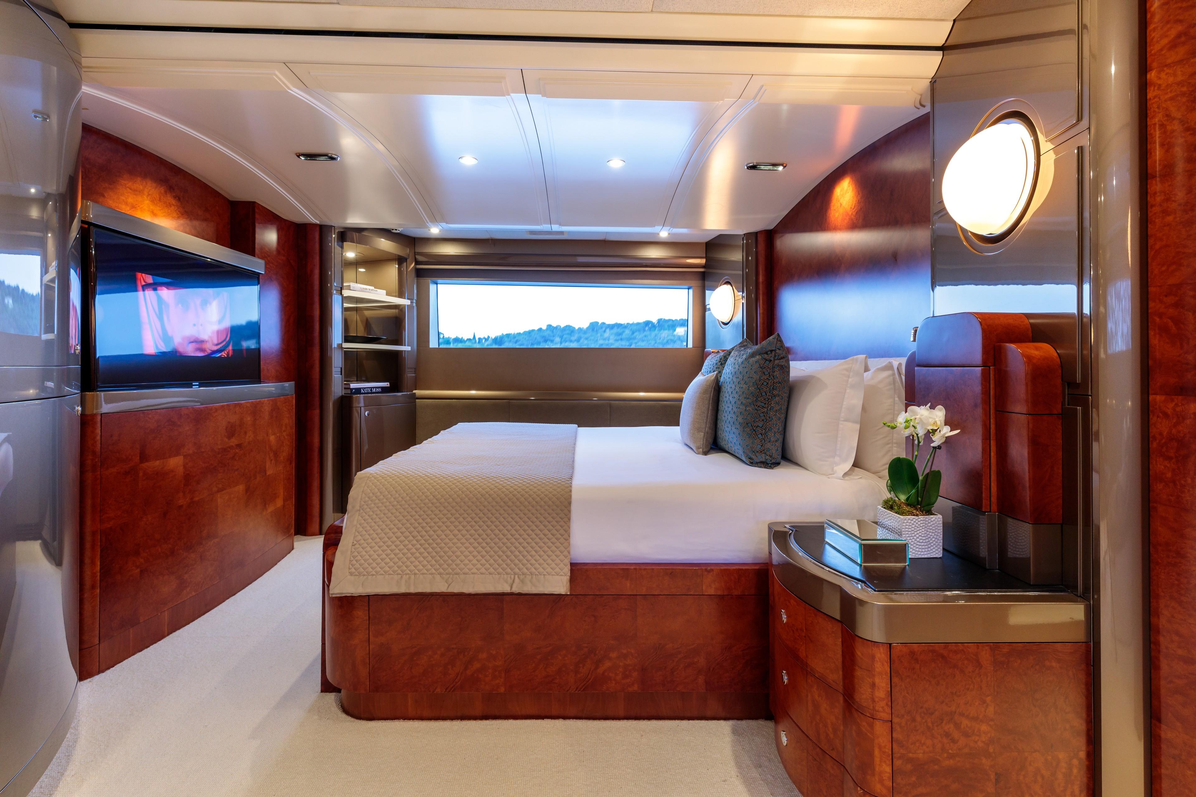 SILVER DREAM Motor Yachts Warren Yachts for sale - YachtWorld