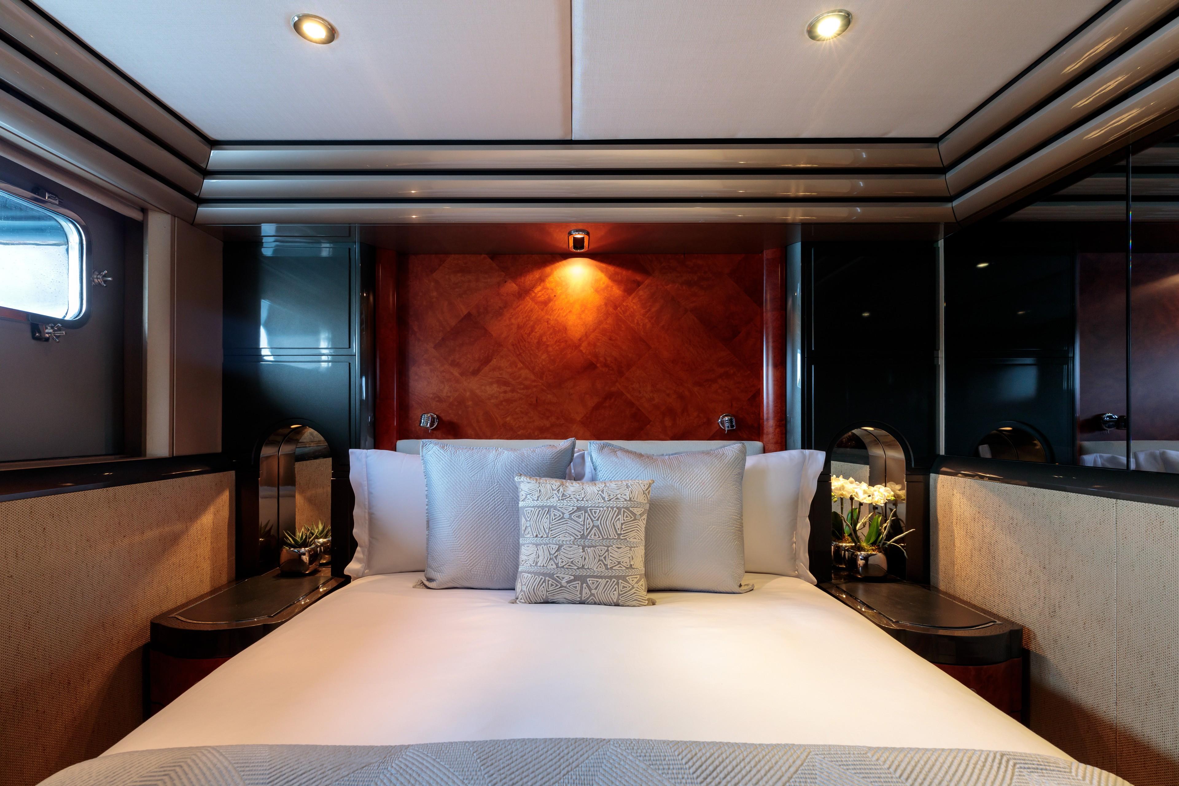 SILVER DREAM Motor Yachts Warren Yachts for sale - YachtWorld