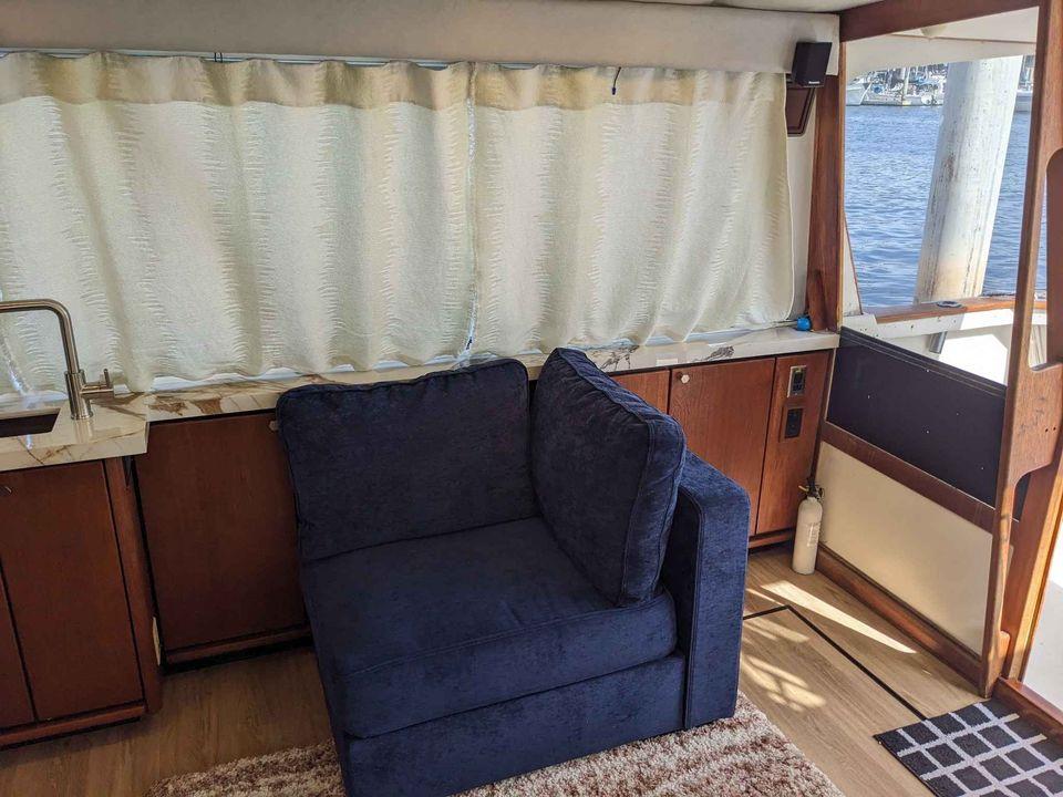 1987 Bayliner 4550 Motoryacht Pilothouse for sale - YachtWorld