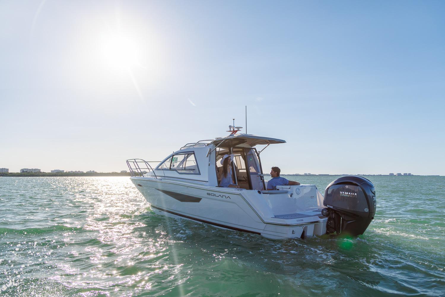 2025 Solara S-250 Coupe Express Cruiser for sale - YachtWorld