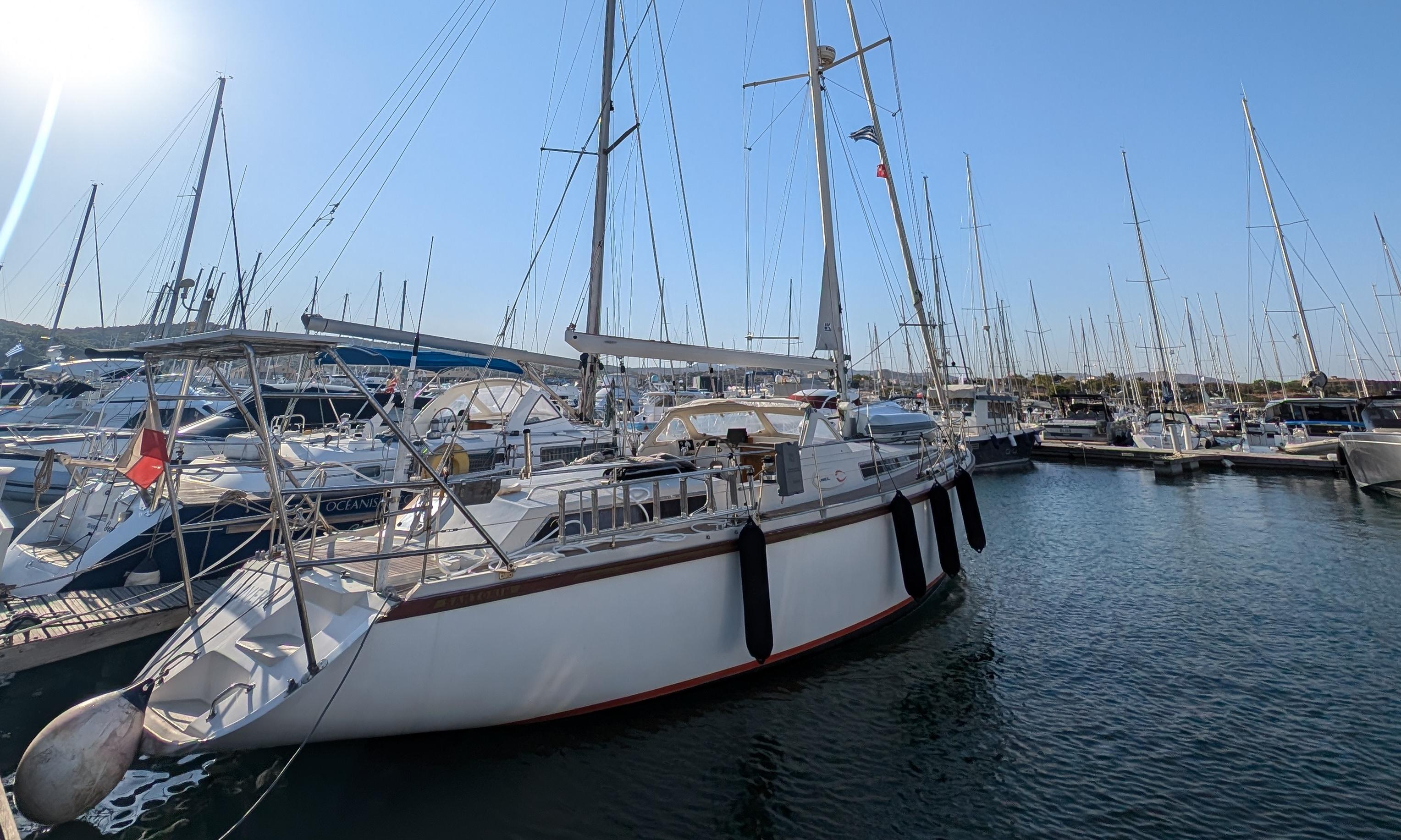 Amel Santorin 14m 1992, Segelyachten - Vibo Valentia | Boot24