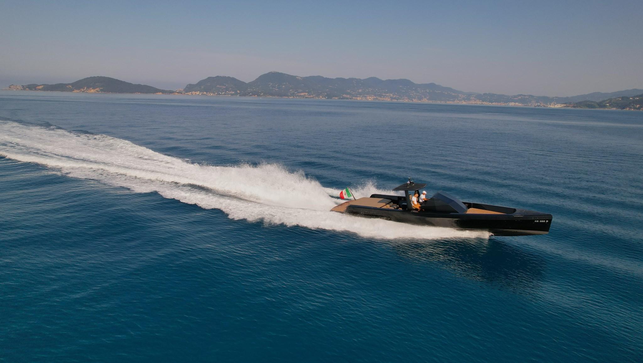 Tweedehands 2006 Wally Tender 43 | YachtFocus