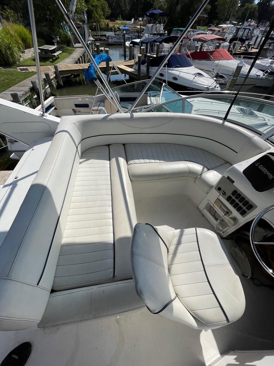 2000 Bayliner 2858 Ciera Command Bridge Cruiser for sale - YachtWorld
