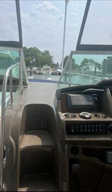 2013 Cruisers Yachts 380 Express Cruiser for sale - YachtWorld