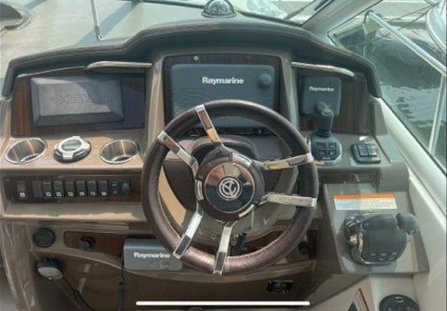 2013 Cruisers Yachts 380 Express Cruiser for sale - YachtWorld