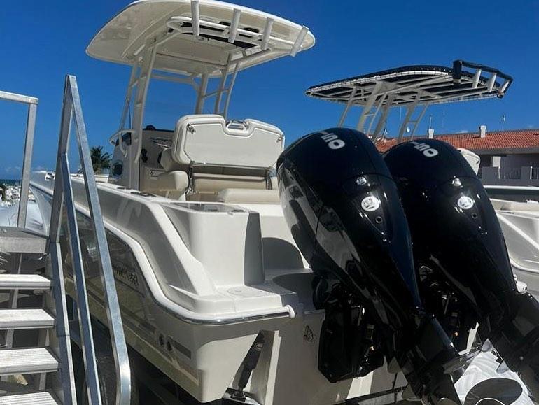 2022 Boston Whaler 230 Outrage Saltwater Fishing for sale - YachtWorld