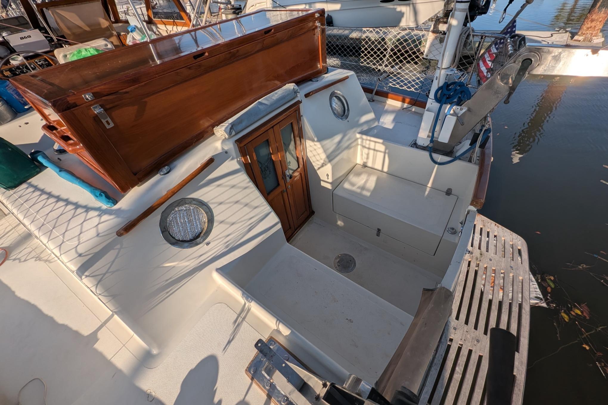 1973 Maple Leaf 48 Cruiser for sale - YachtWorld