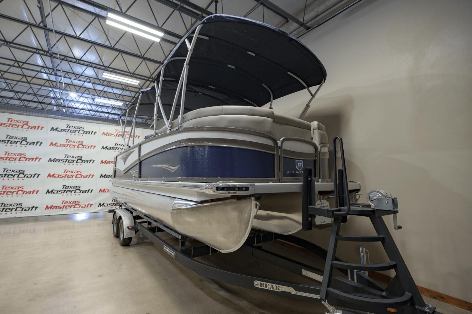 2023 Premier 250 Intrigue Pontoon for sale - YachtWorld