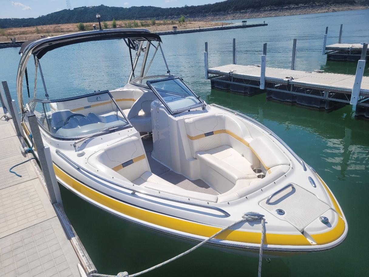 2007 Formula 240 Bowrider Bowrider for sale - YachtWorld