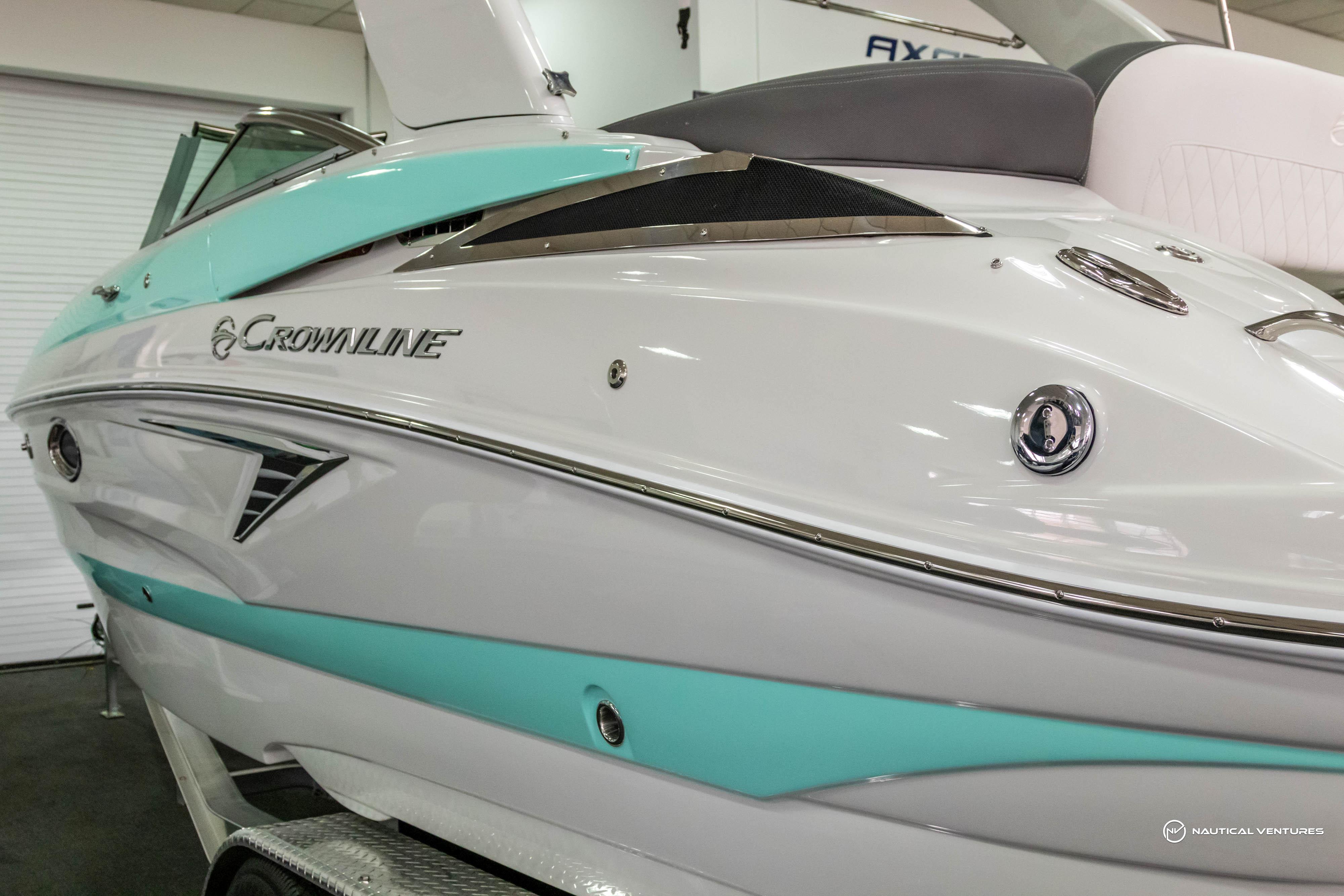 2023 Crownline 260 XSS Deck for sale - YachtWorld