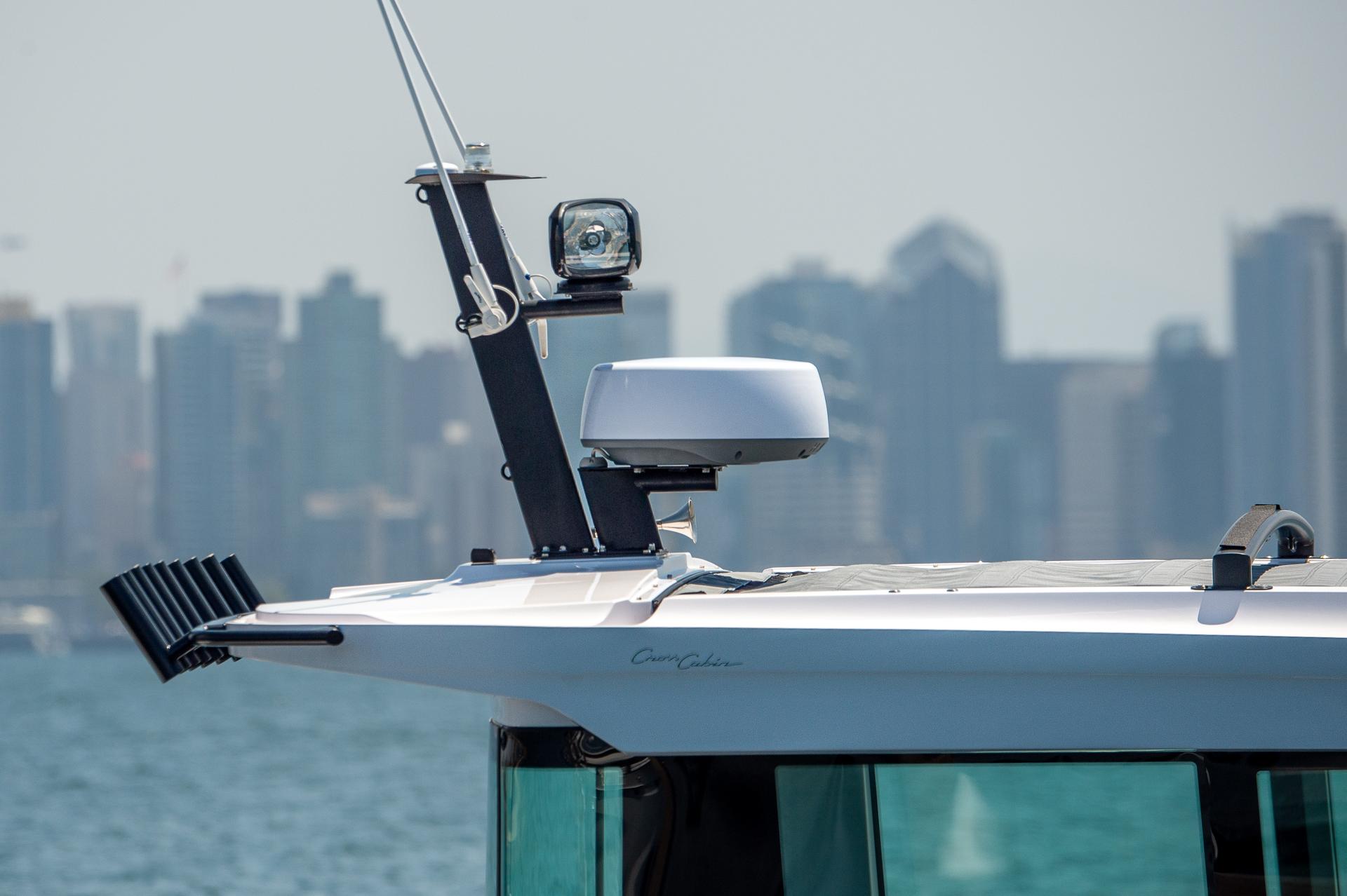 2023 Axopar Cross Cabin Center Console for sale - YachtWorld