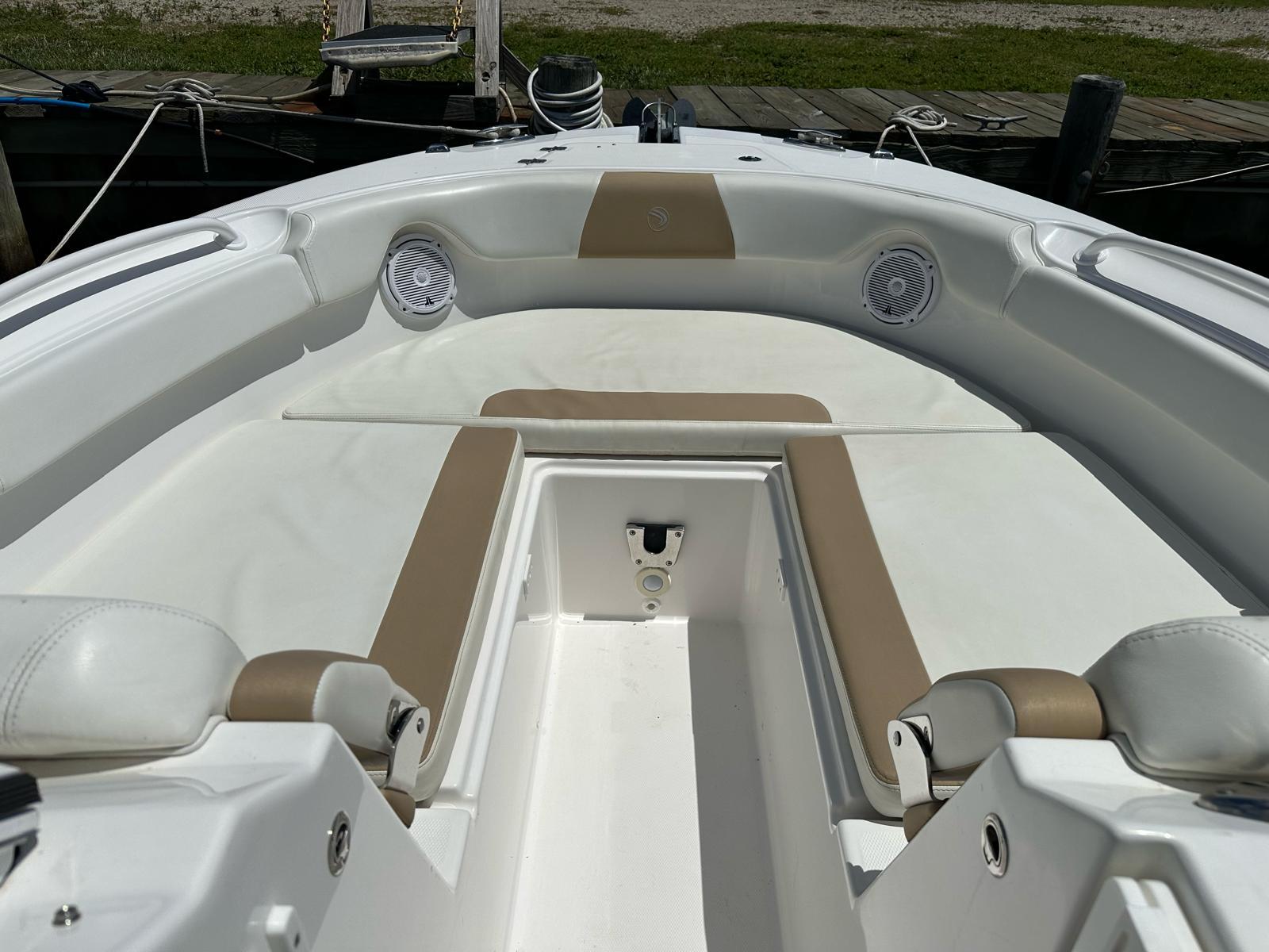 2017 Edgewater 248 CX Dual Console for sale - YachtWorld