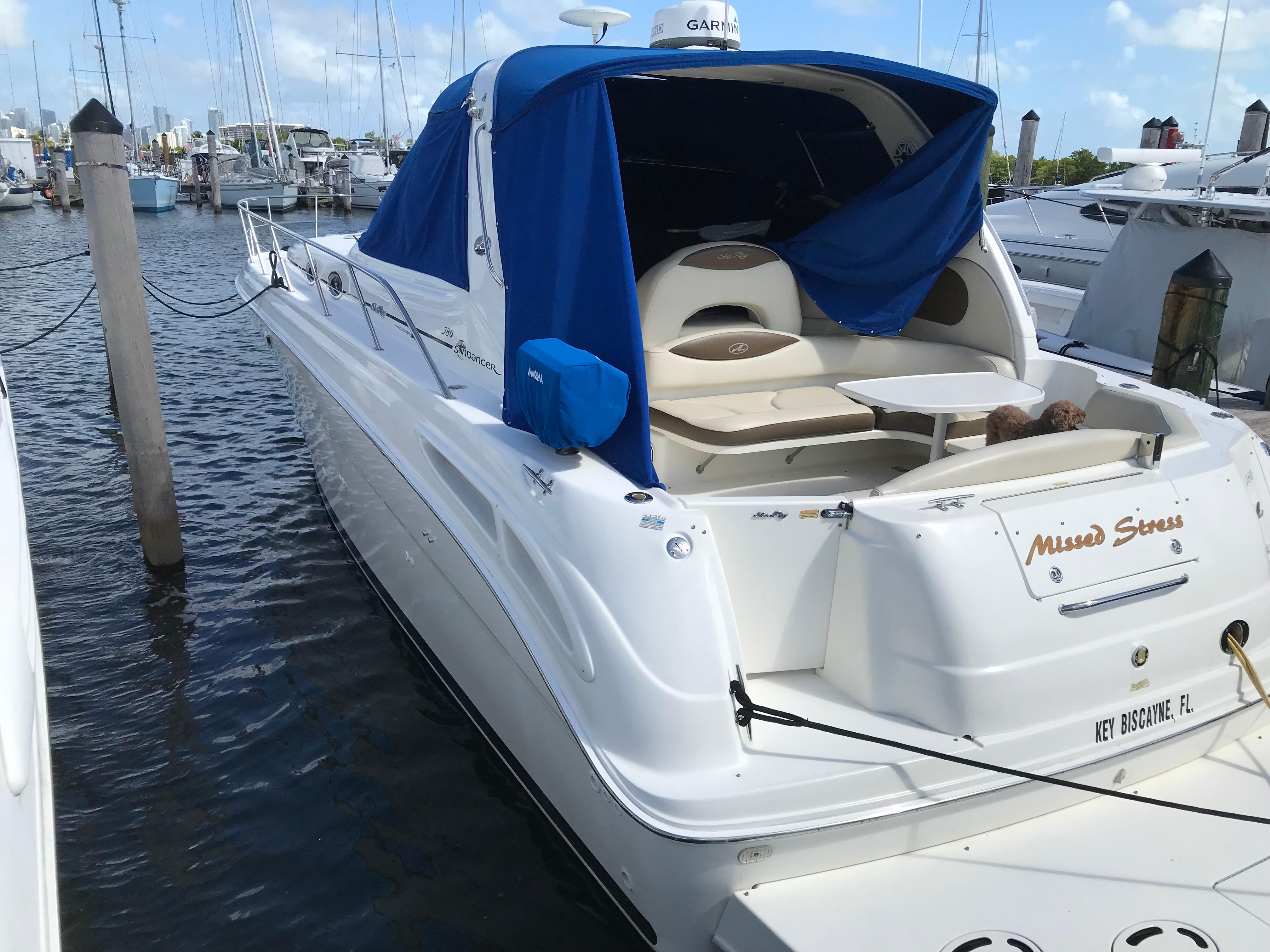 2001 Sea Ray 380 Sundancer Sports cruiser à vendre - YachtWorld