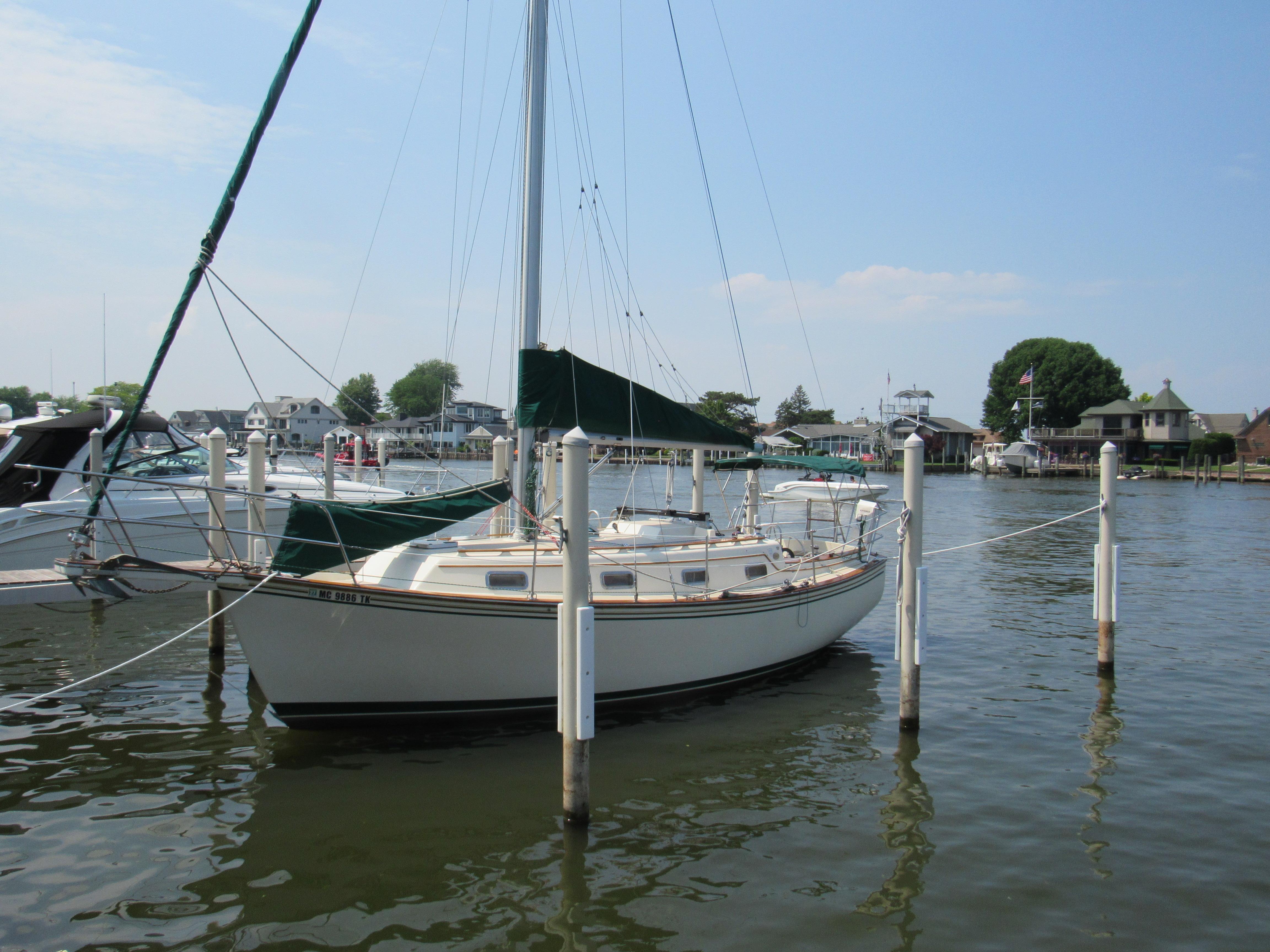 1987 Island Packet 31 Cutter for sale - YachtWorld