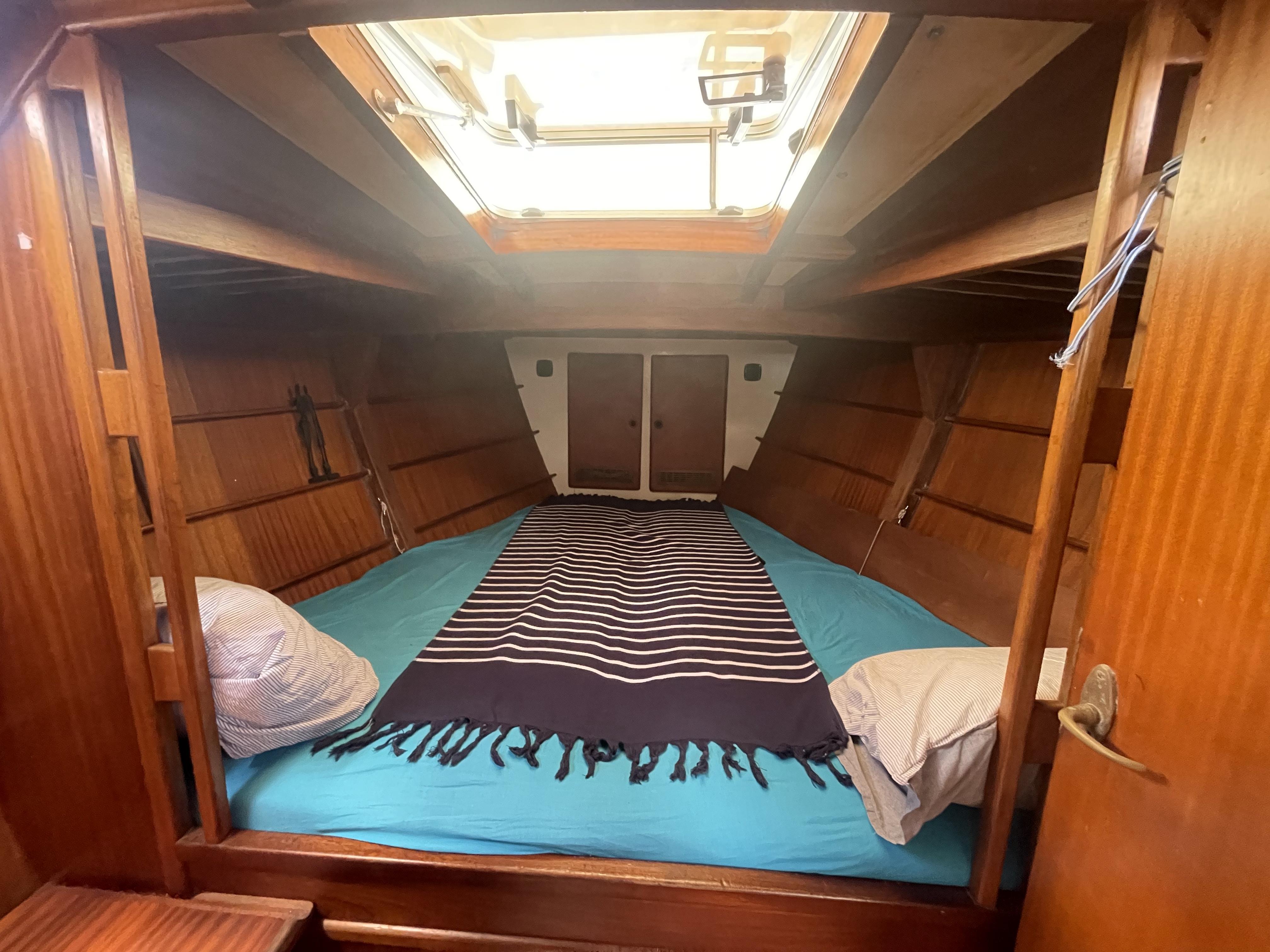 1994 Custom cold-molded wood sloop Sloop for sale - YachtWorld