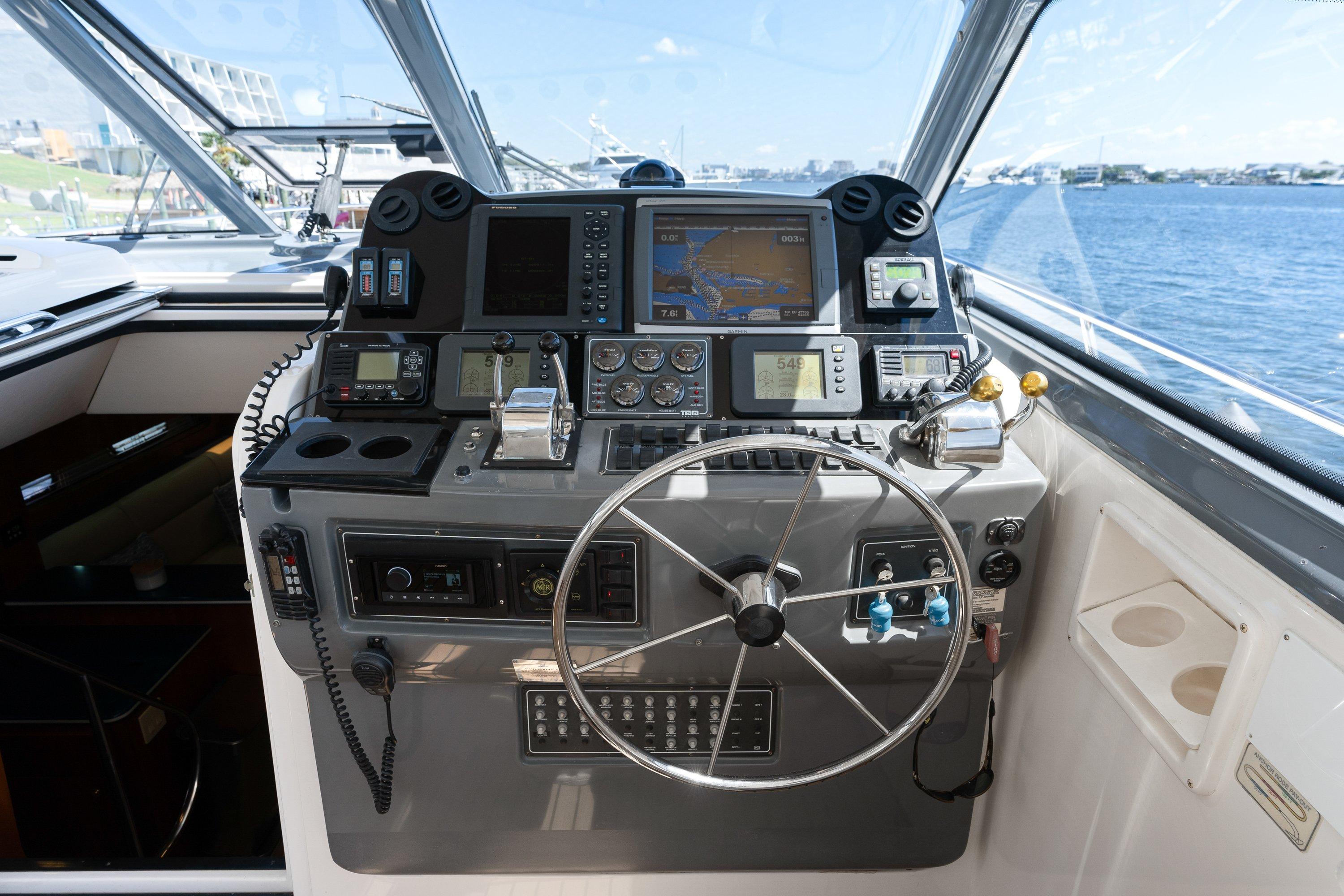 2000 Tiara Yachts 52 Express Cruiser Motor Yachts for sale - YachtWorld