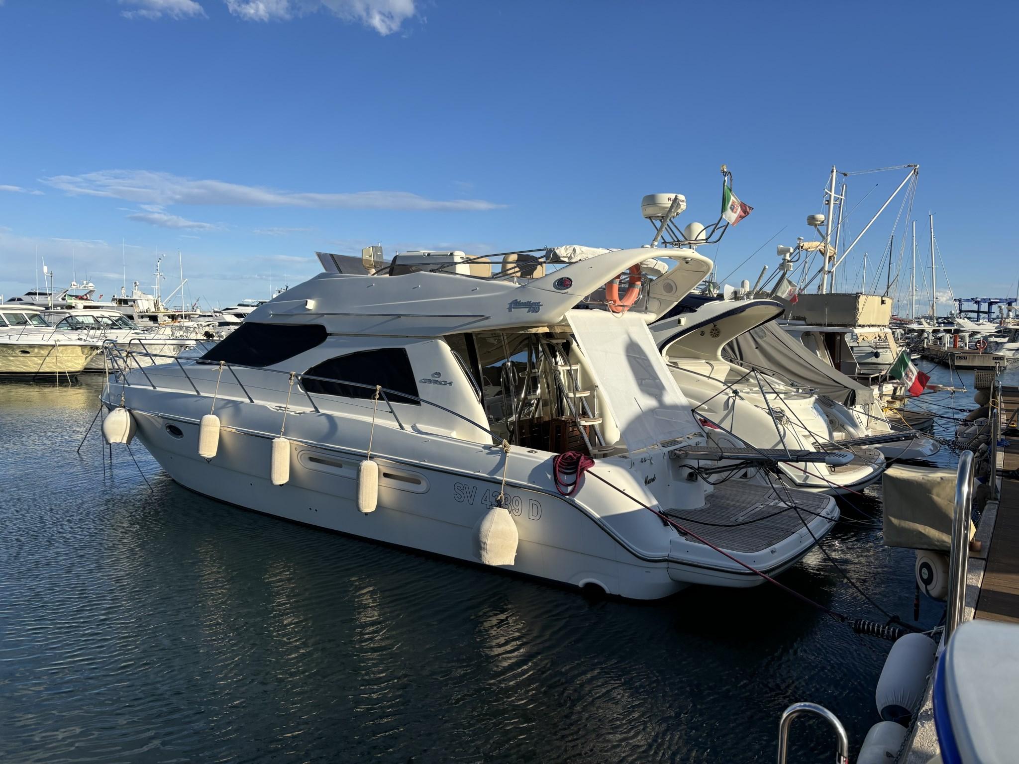 Occasion 2004 Cranchi Atlantique 40 | YachtFocus