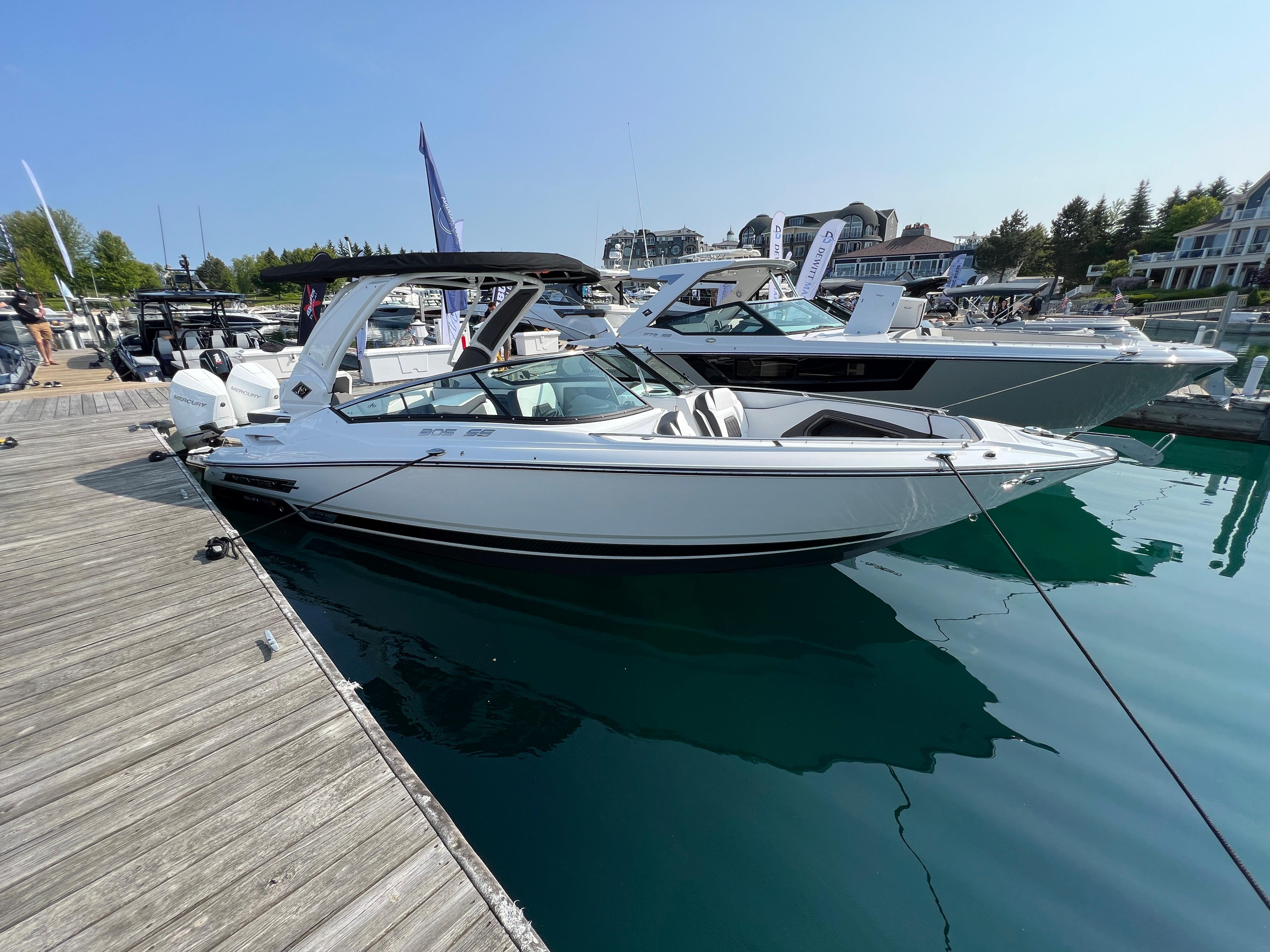 2023 Monterey 305 Super Sport Bowrider Boote Kaufen - YachtWorld