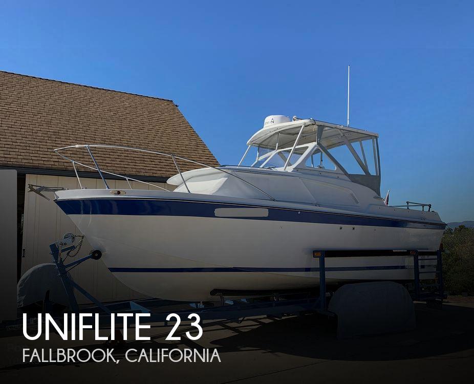 Uniflite 23 Cruiser | 1967 | 7m - Californie | Boatshop24