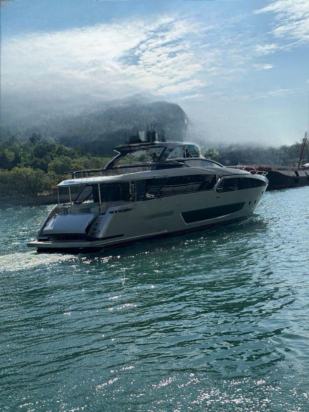 2020 Flybridge Riva for sale - YachtWorld