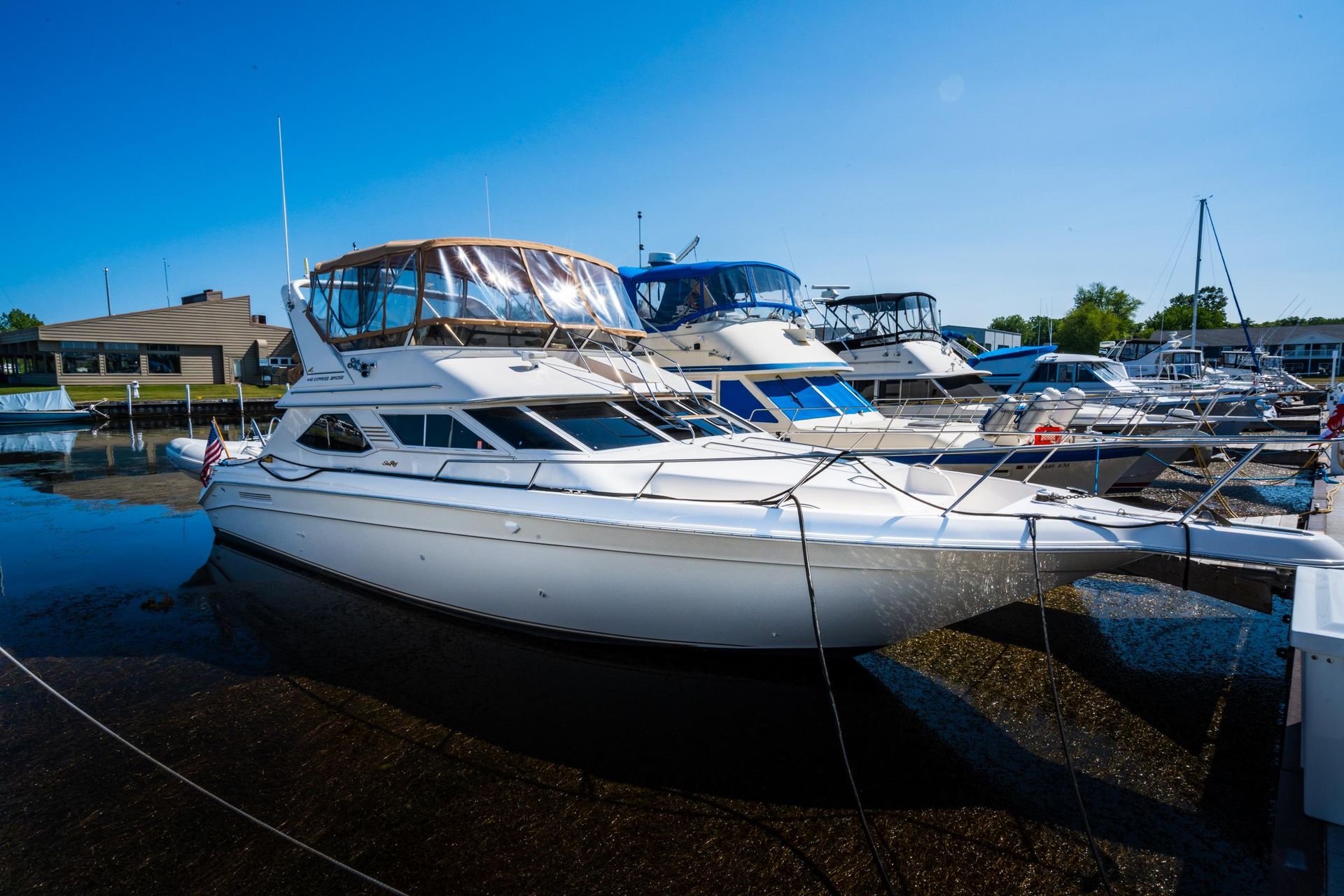 1997 Sea Ray 440 Express Bridge - Weber Yachts