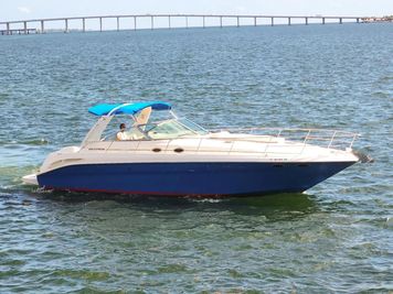 Sea Ray Express Cruiser boats for sale | YachtWorld