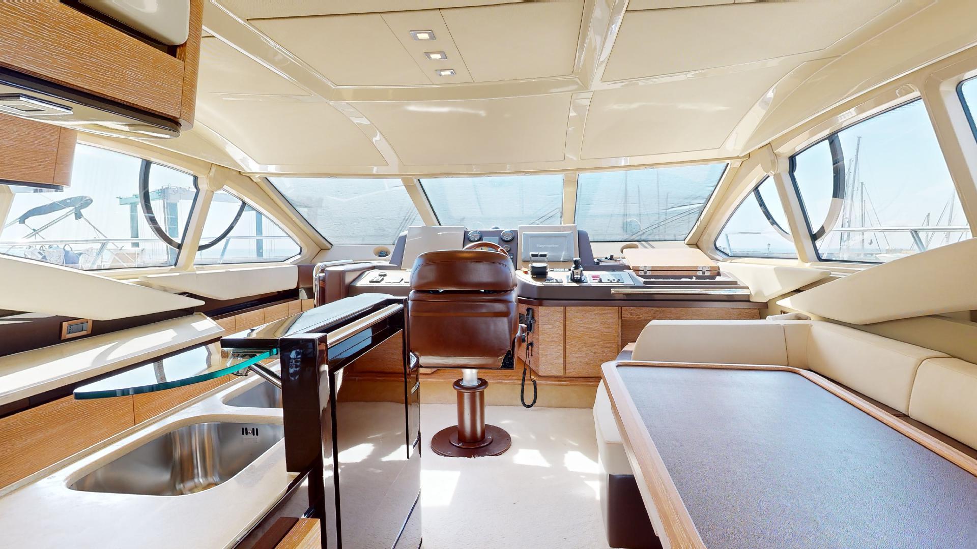 2011 Azimut 58 Fly Flybridge for sale - YachtWorld