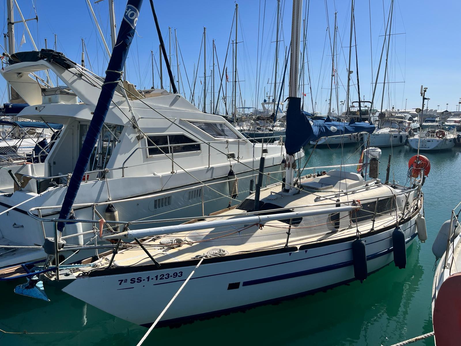 Used 1972 Ruby Sirocco 31 - Valencia | TopBoats