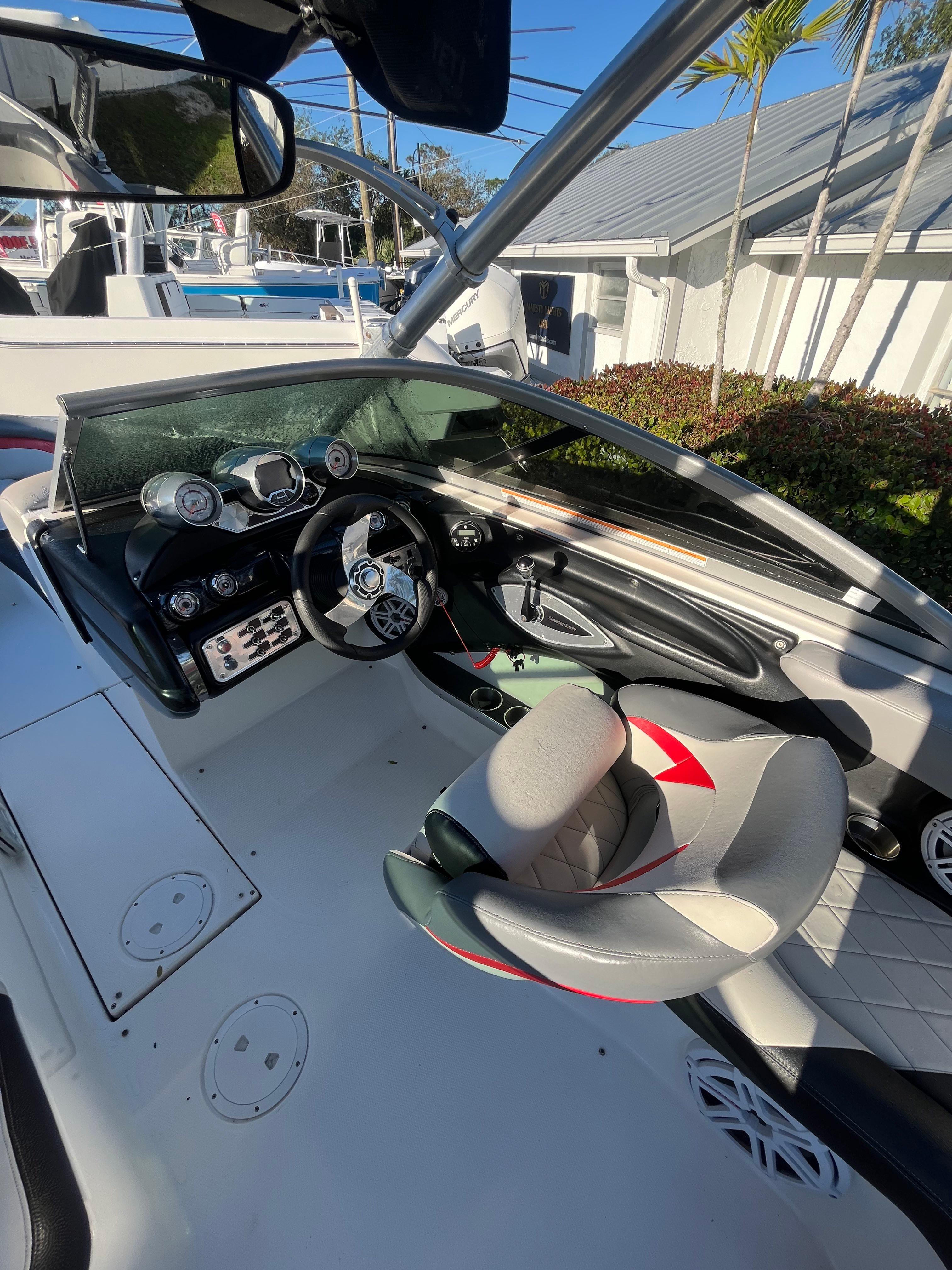 2009 MasterCraft MariStar 230 Runabout for sale - YachtWorld