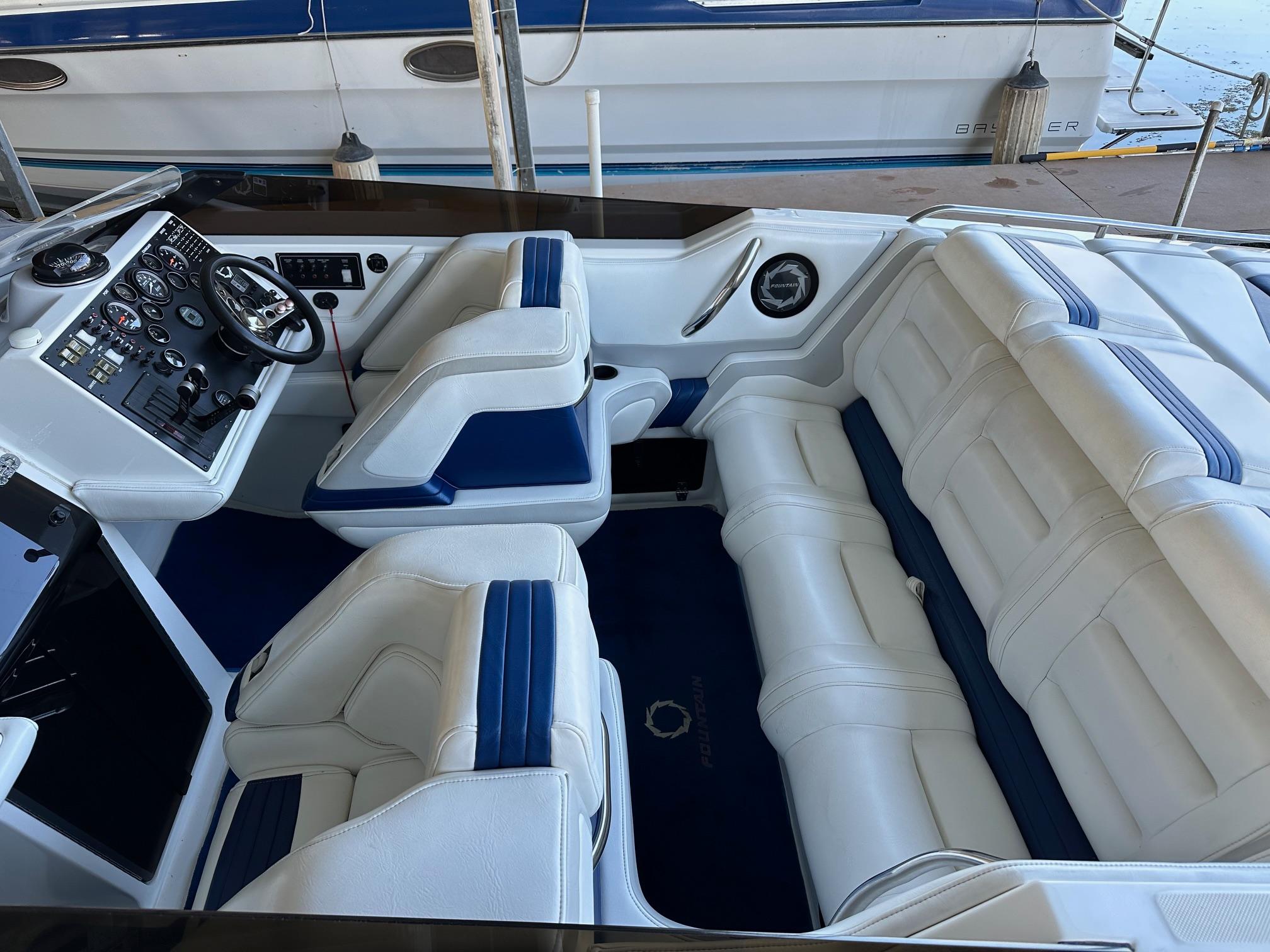 1993 Fountain Fever 32 Speedboten en Sportboten te koop- YachtWorld